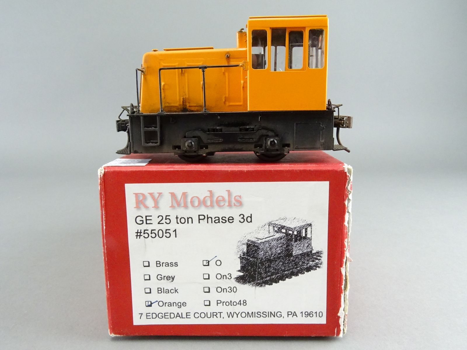 O Brass Model - RYM 55051 GE 25 Ton Phase 3d Switcher Orange - F/P + Custom Weathered - 2006 Run
