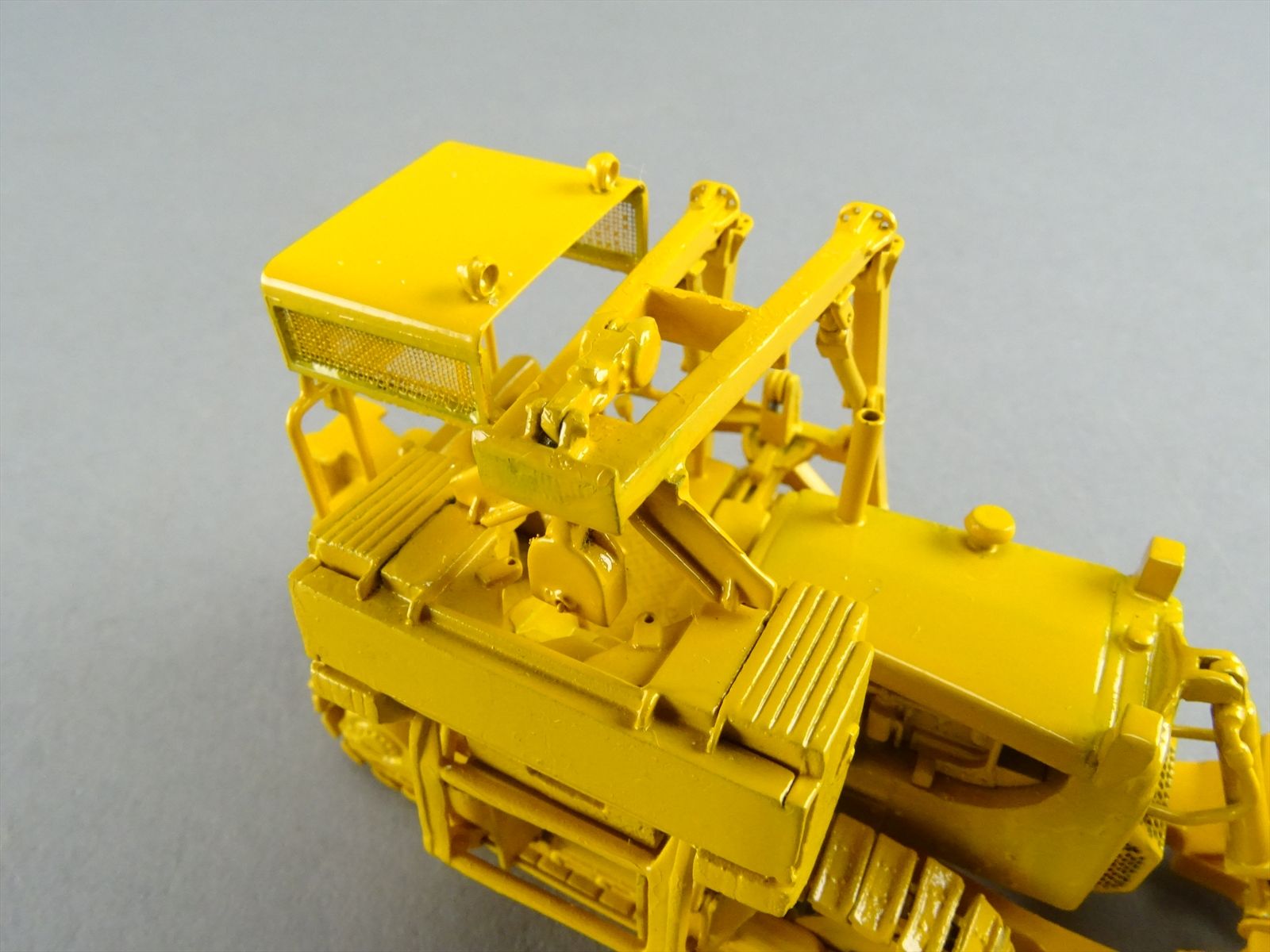 HO Brass Model - OMI 3377.1 Bulldozer w/ Side Boom - F/P Yellow - 2001 Run
