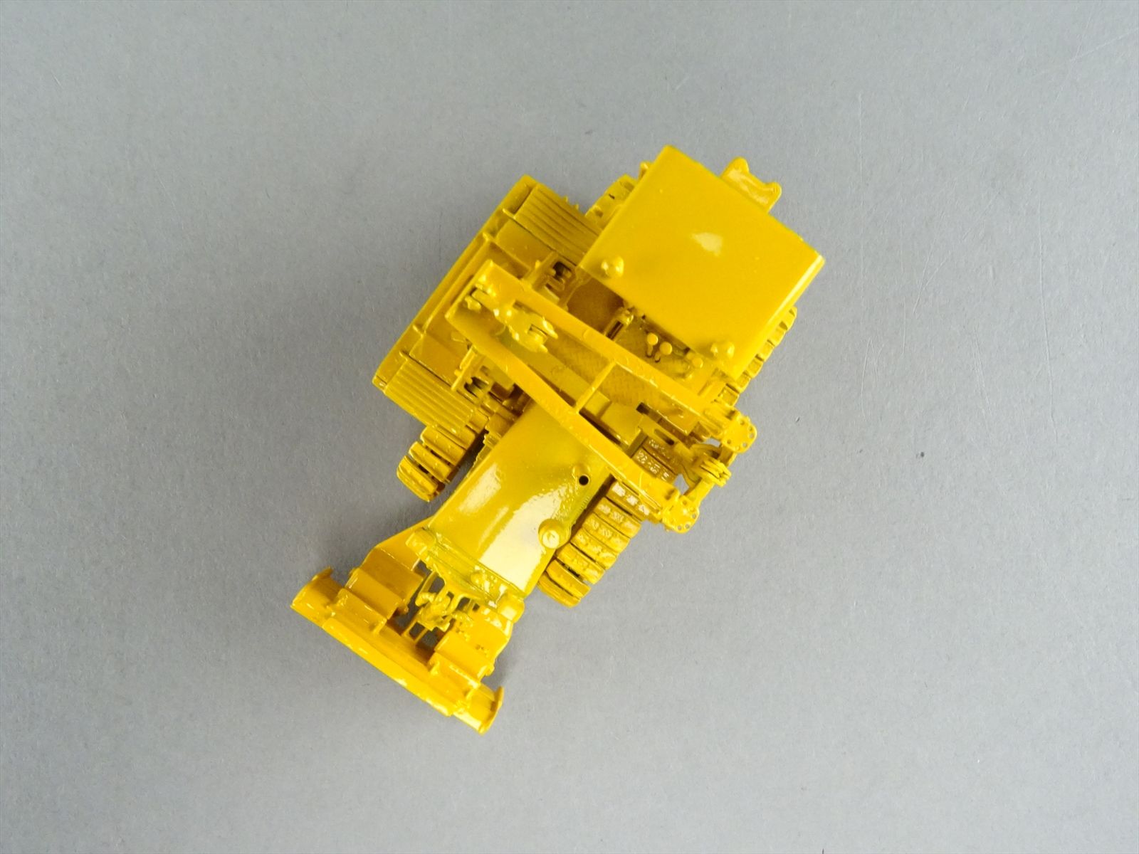 HO Brass Model - OMI 3377.1 Bulldozer w/ Side Boom - F/P Yellow - 2001 Run
