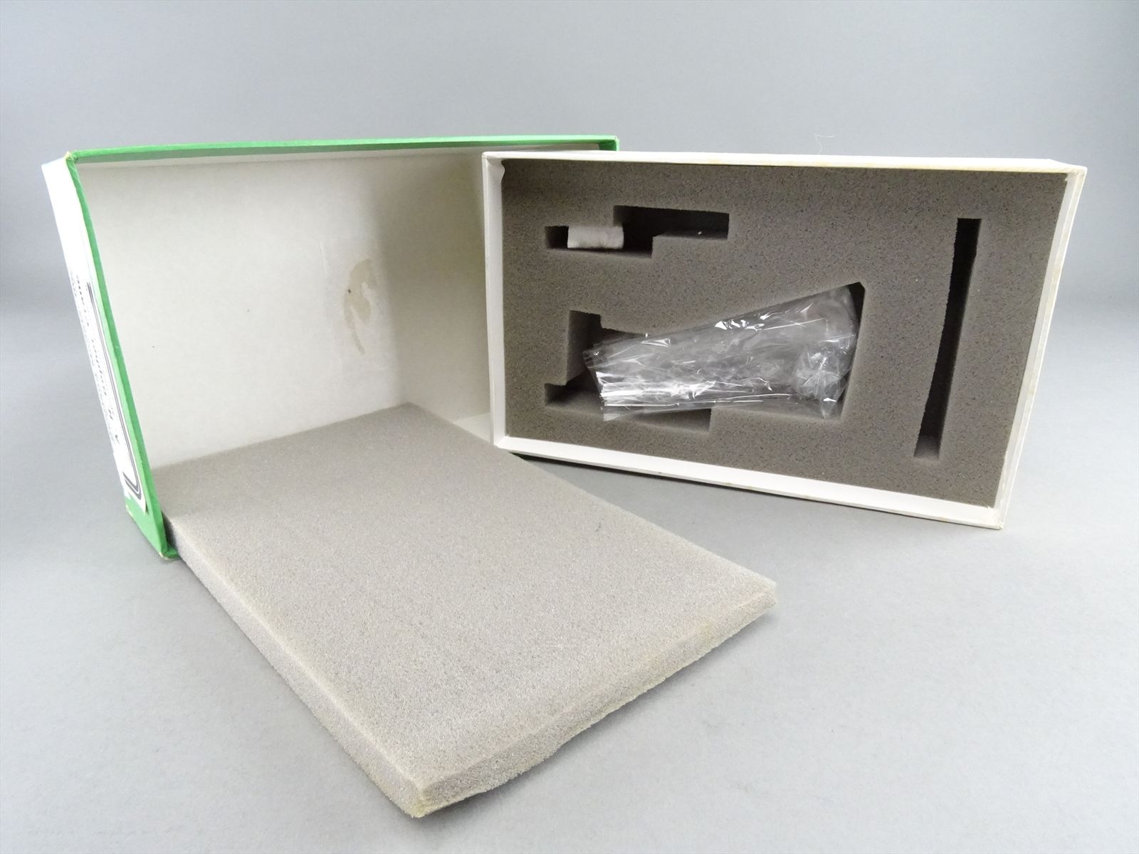 HO Brass Model - OMI 1350 - AH Gopher Crane Mounted On Treads - Unpainted