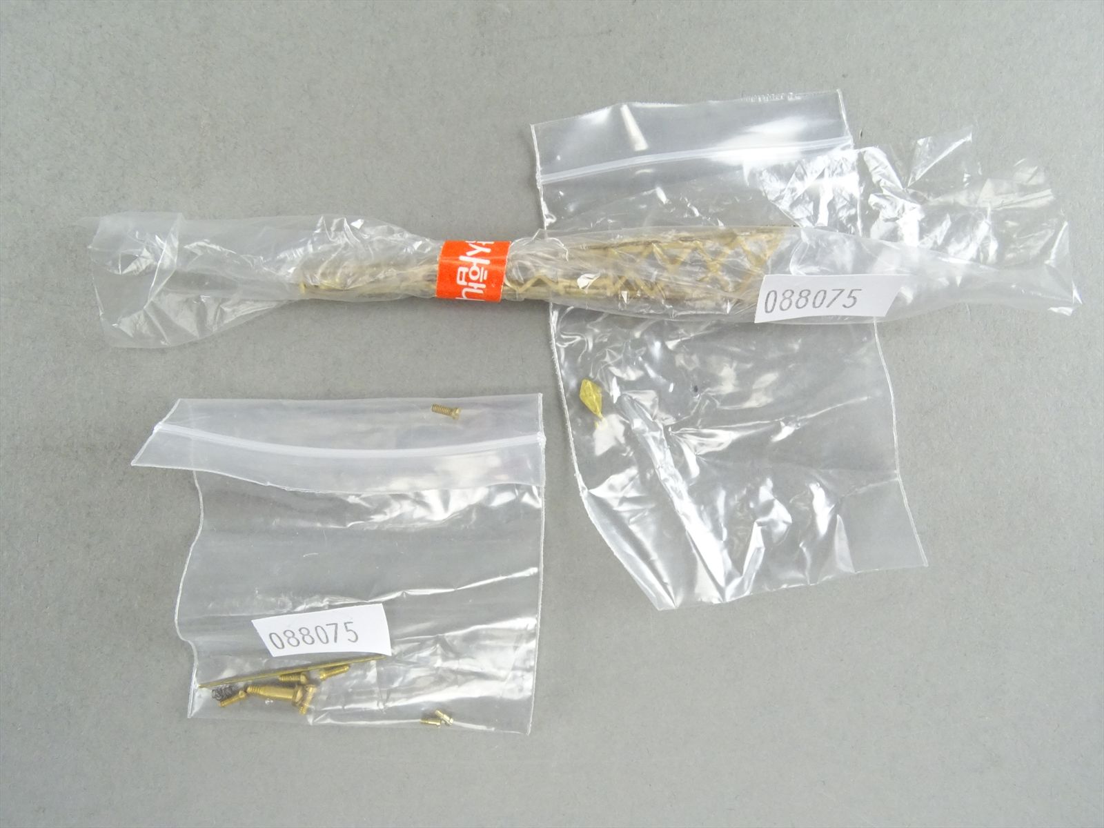 HO Brass Model - OMI 1350 - AH Gopher Crane Mounted On Treads - Unpainted