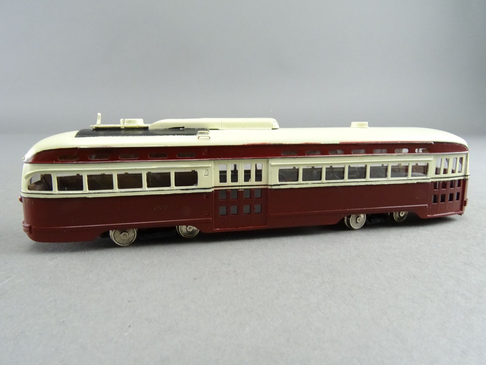 HO Brass Model - WP Car PCC 1946-F Trolley w/ Folding Doors - Custom ...