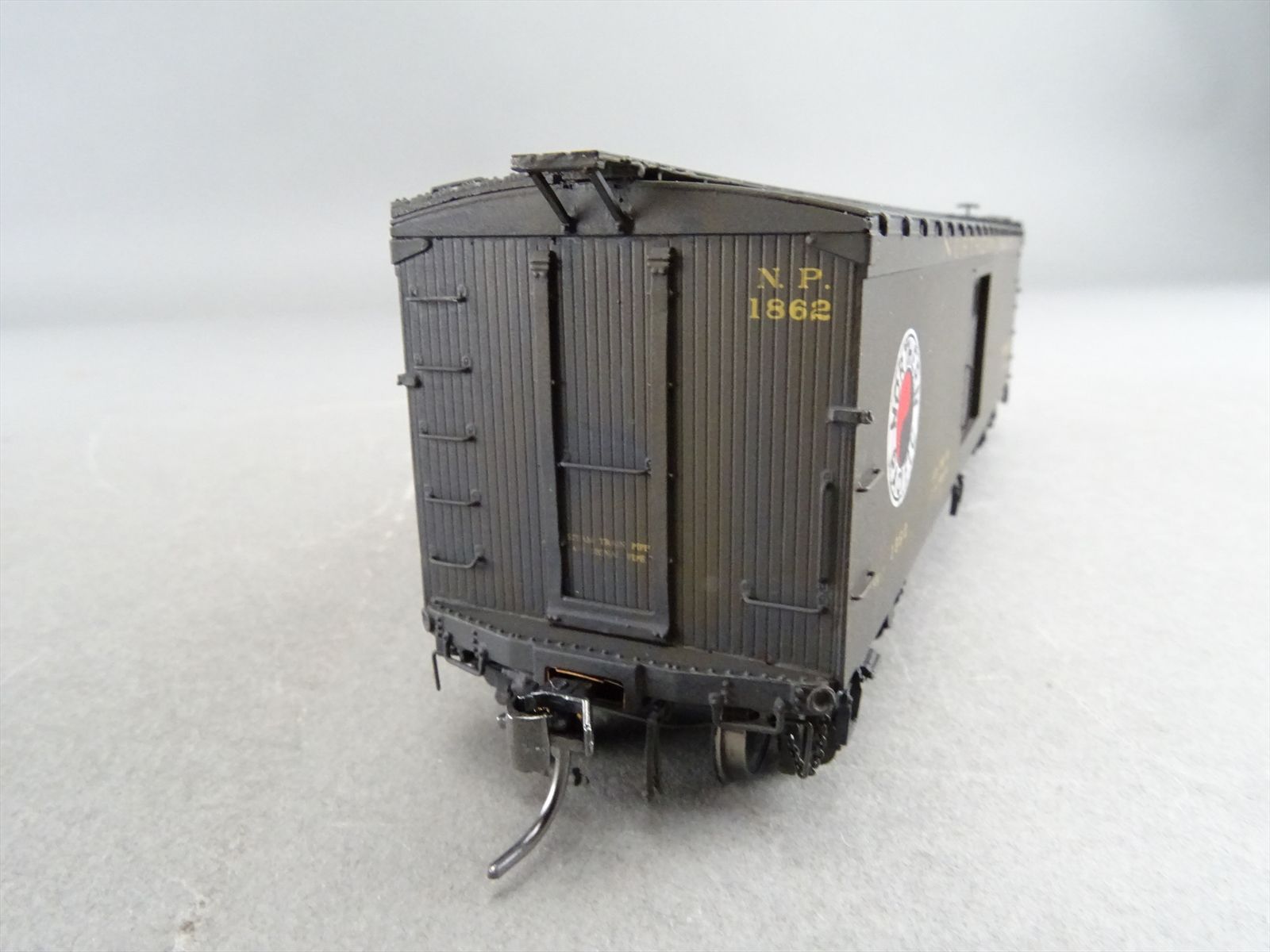 HO Brass Model - W&R NP Northern Pacific Express Boxcar 7' Doors ...