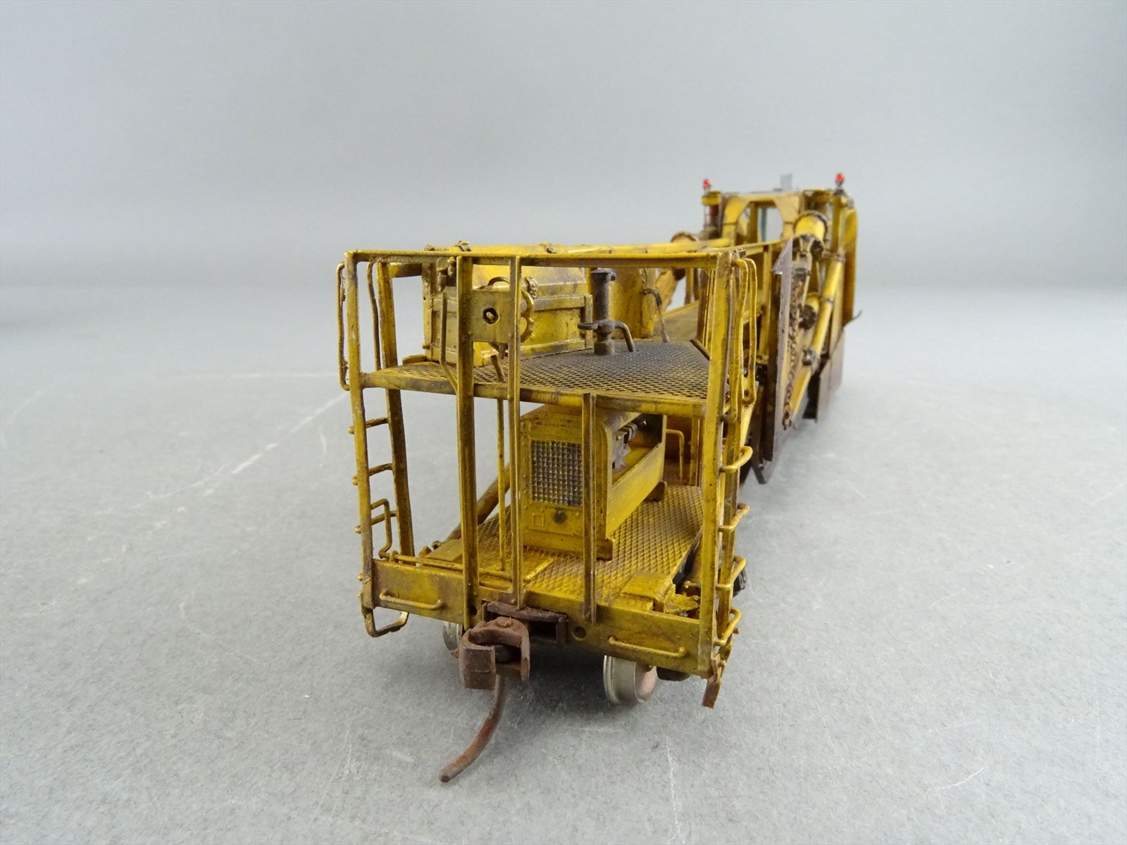 HO Brass Model - OMI 1305 SP Southern Pacific Jordan Spreader #7024 ...