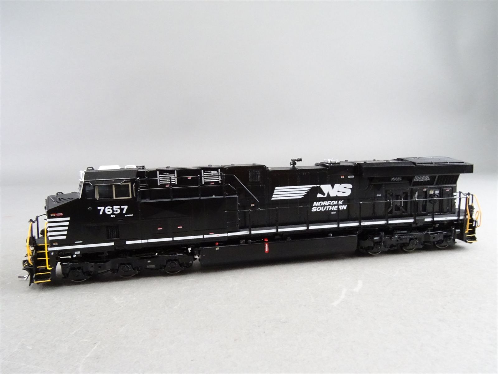 HO Brass Model Train - OMI AA-1402-1 NS Norfolk Southern ES40DC Diesel #7657 - 2011 Run - F/P