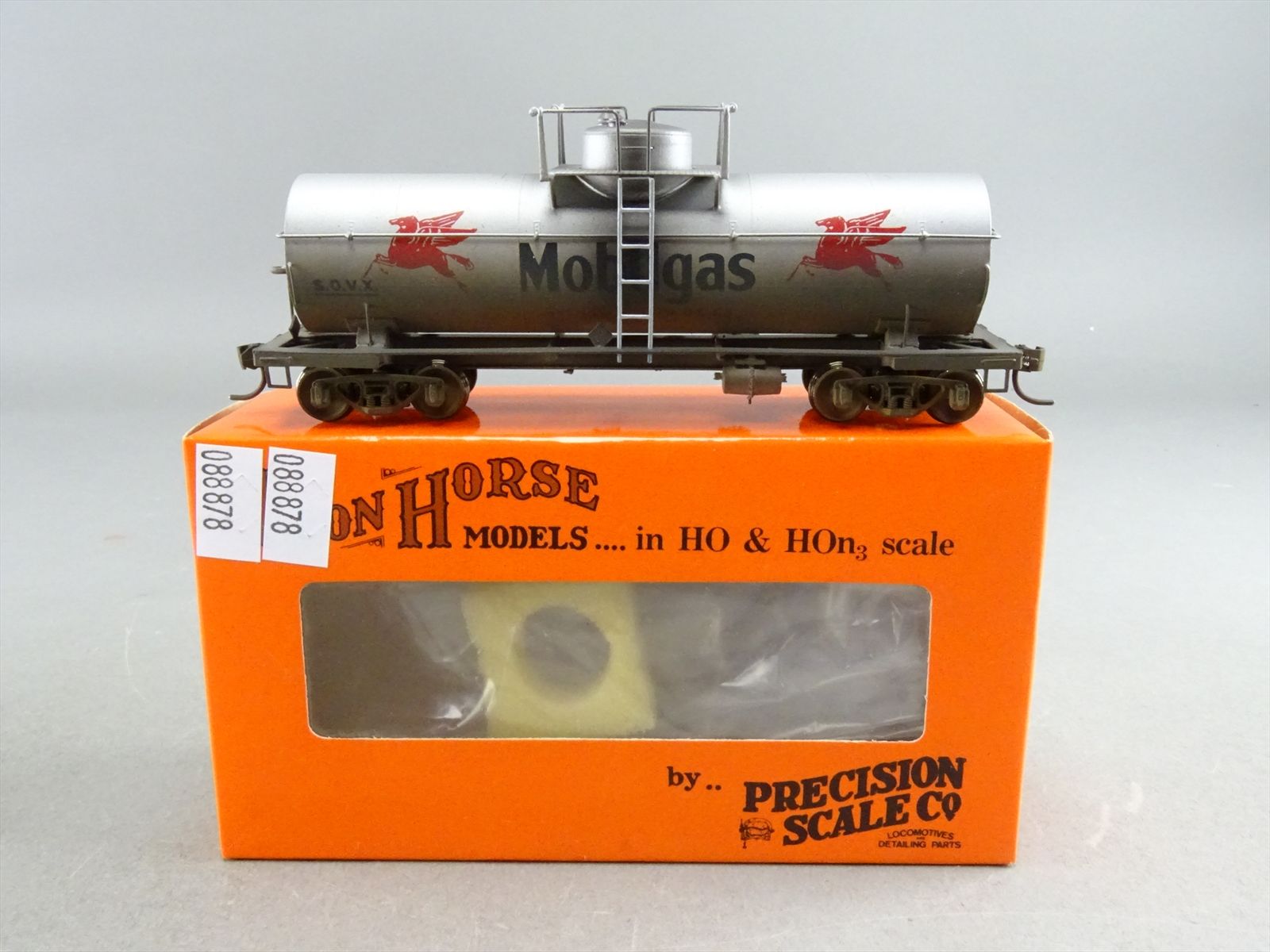 HO Brass Model - PSC 15666 10,000 Gallon Tank Car - Mobilgas SOVX ...