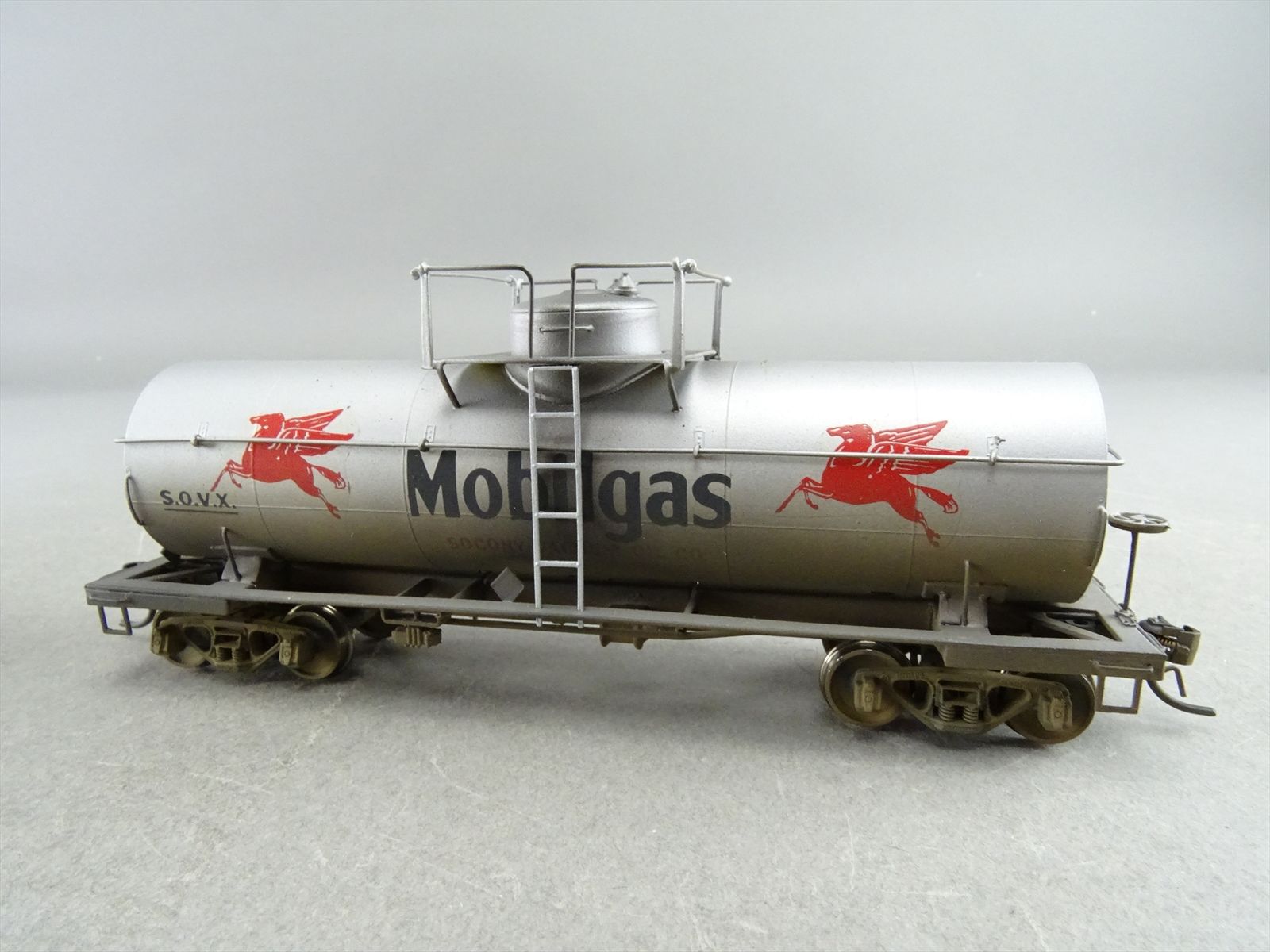 HO Brass Model - PSC 15666 10,000 Gallon Tank Car - Mobilgas SOVX ...
