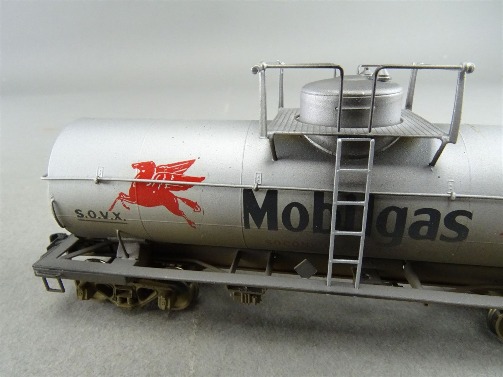 HO Brass Model - PSC 15666 10,000 Gallon Tank Car - Mobilgas SOVX ...