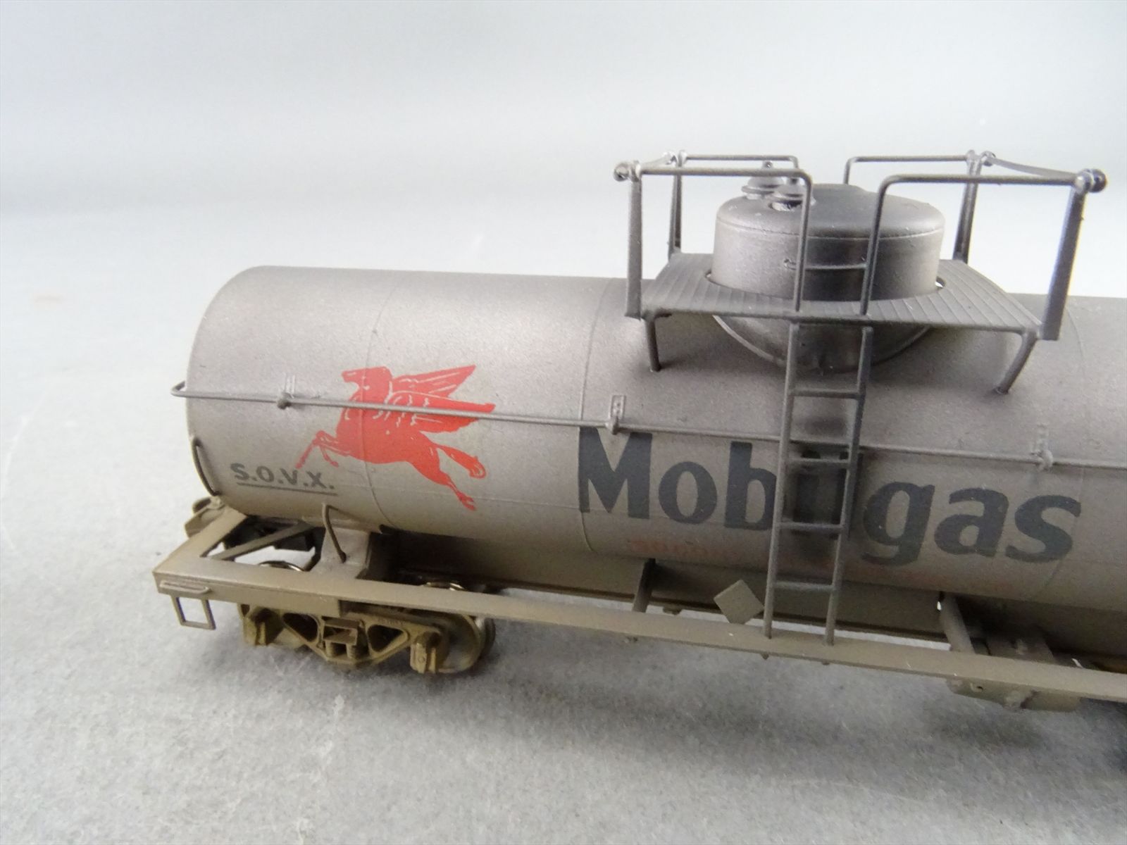 HO Brass Model - PSC 15666 10,000 Gallon Tank Car - Mobilgas SOVX ...