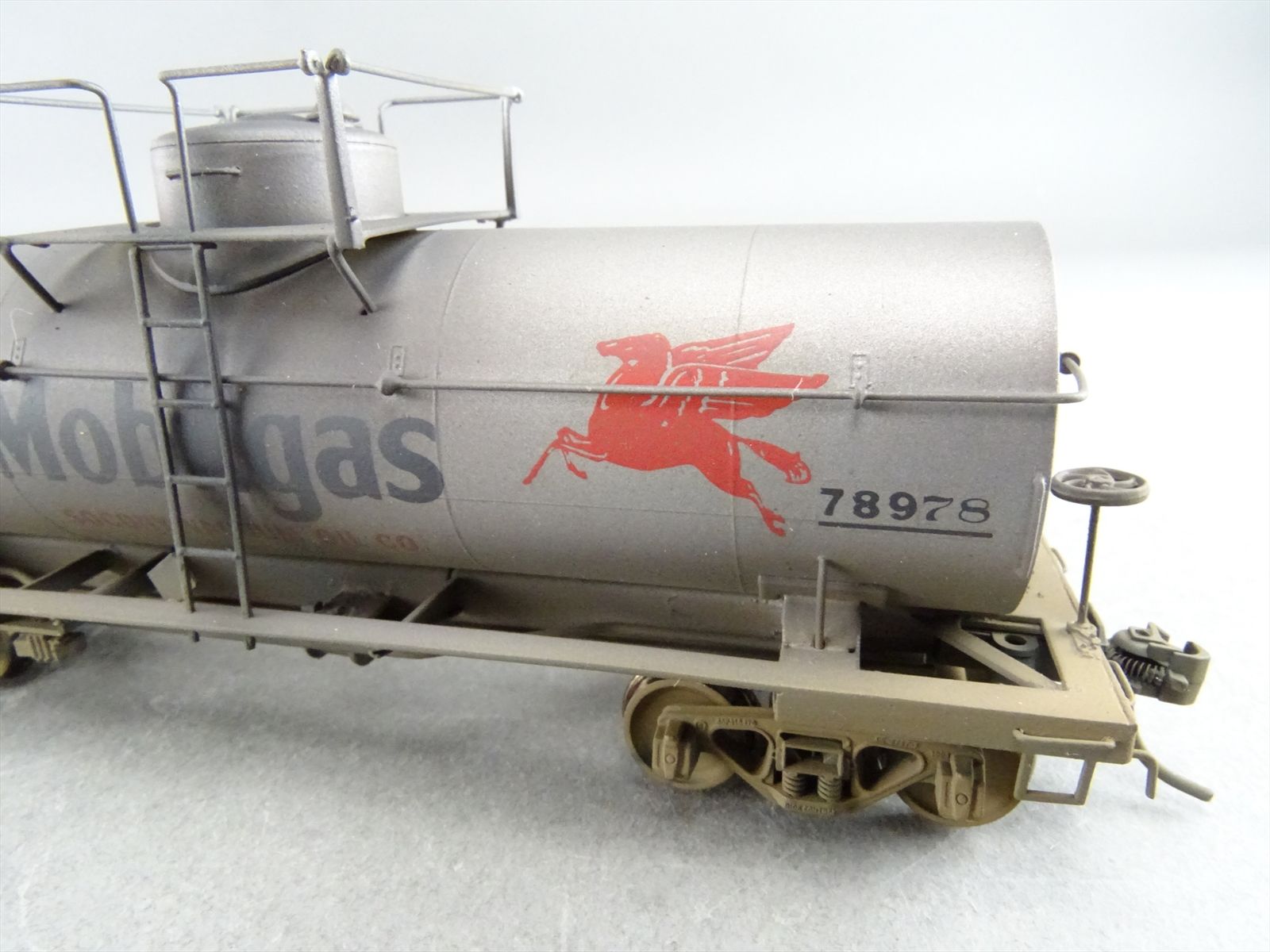 HO Brass Model - PSC 15666 10,000 Gallon Tank Car - Mobilgas SOVX ...
