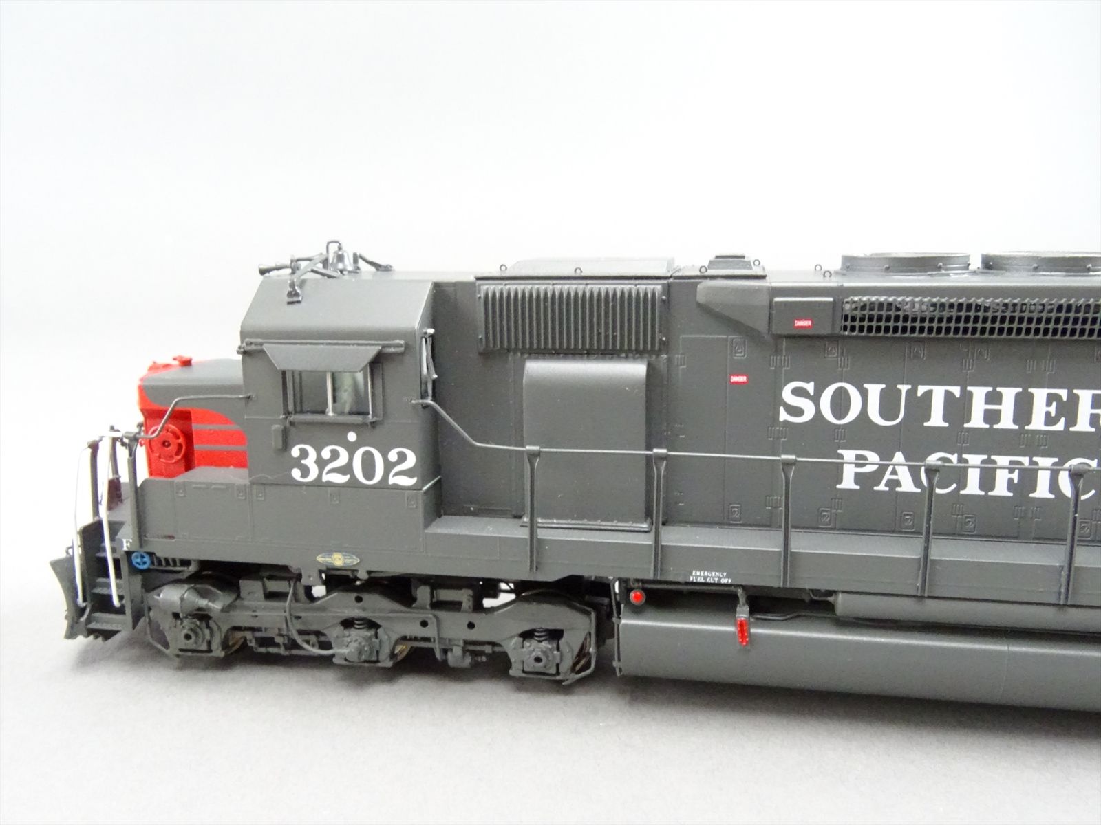 HO Brass Model - UTI 5000-1 SP Southern Pacific SDP-45 #3202 - F/P ...