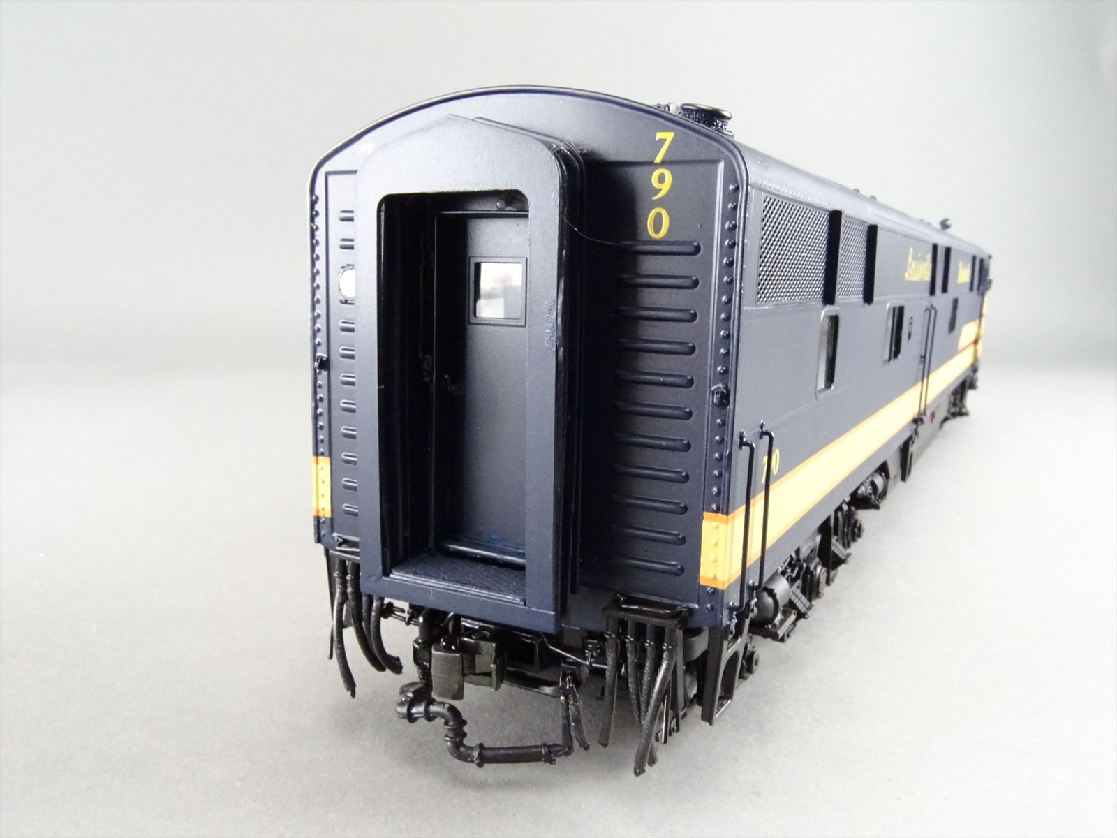 O Brass Model - Key L&N Louisville & Nashville E7 E7A #790 Blue / Cream ...