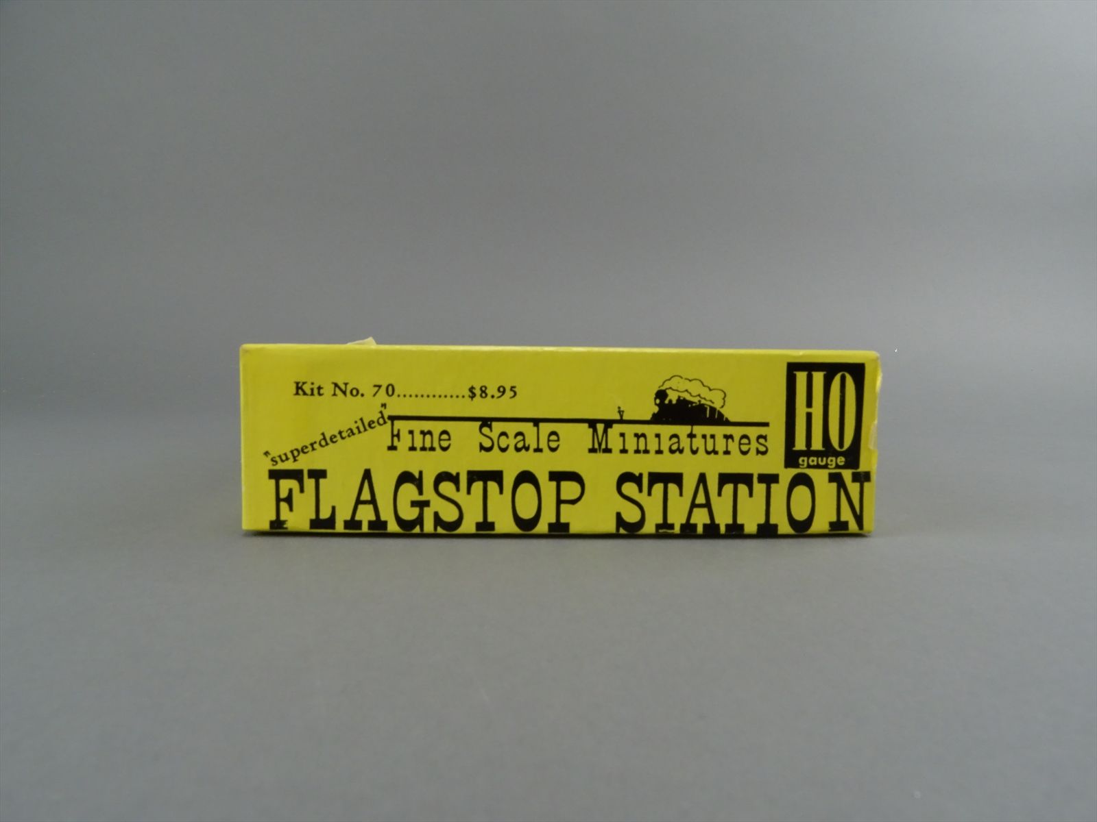 FSM Fine Scale Miniatures Kit #70 Flagstop Station