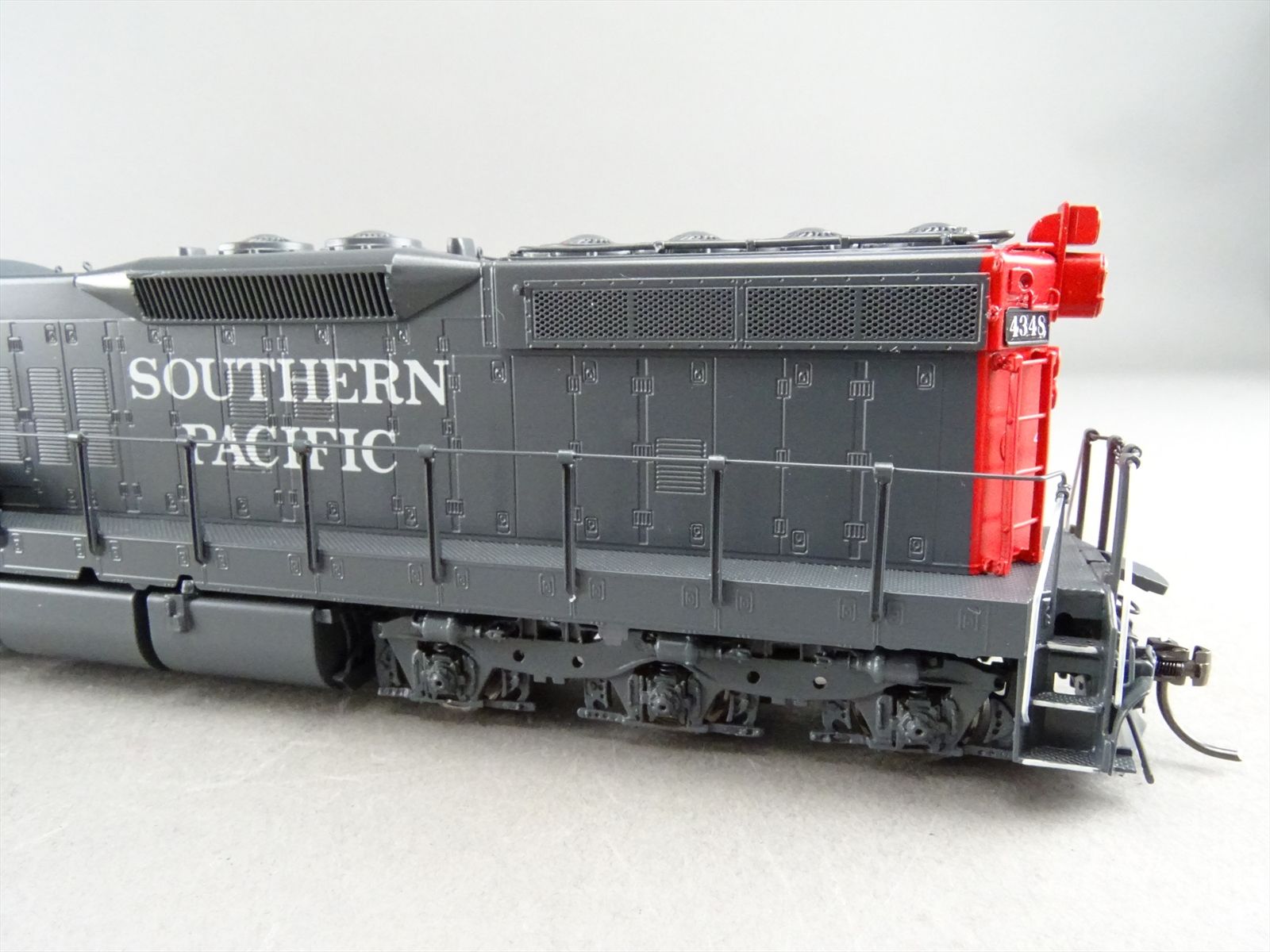 HO Brass Model - OMI 6780 SP Southern Pacific SD9E Tall Icicle Breakers ...