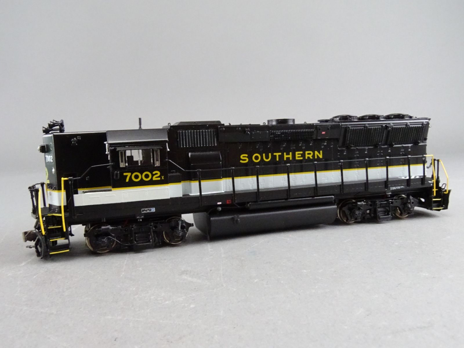 HO Brass Model - OMI 5121.2 SOU Southern GP40X #7002 - Pro Paint - 1989 Run - Ajin