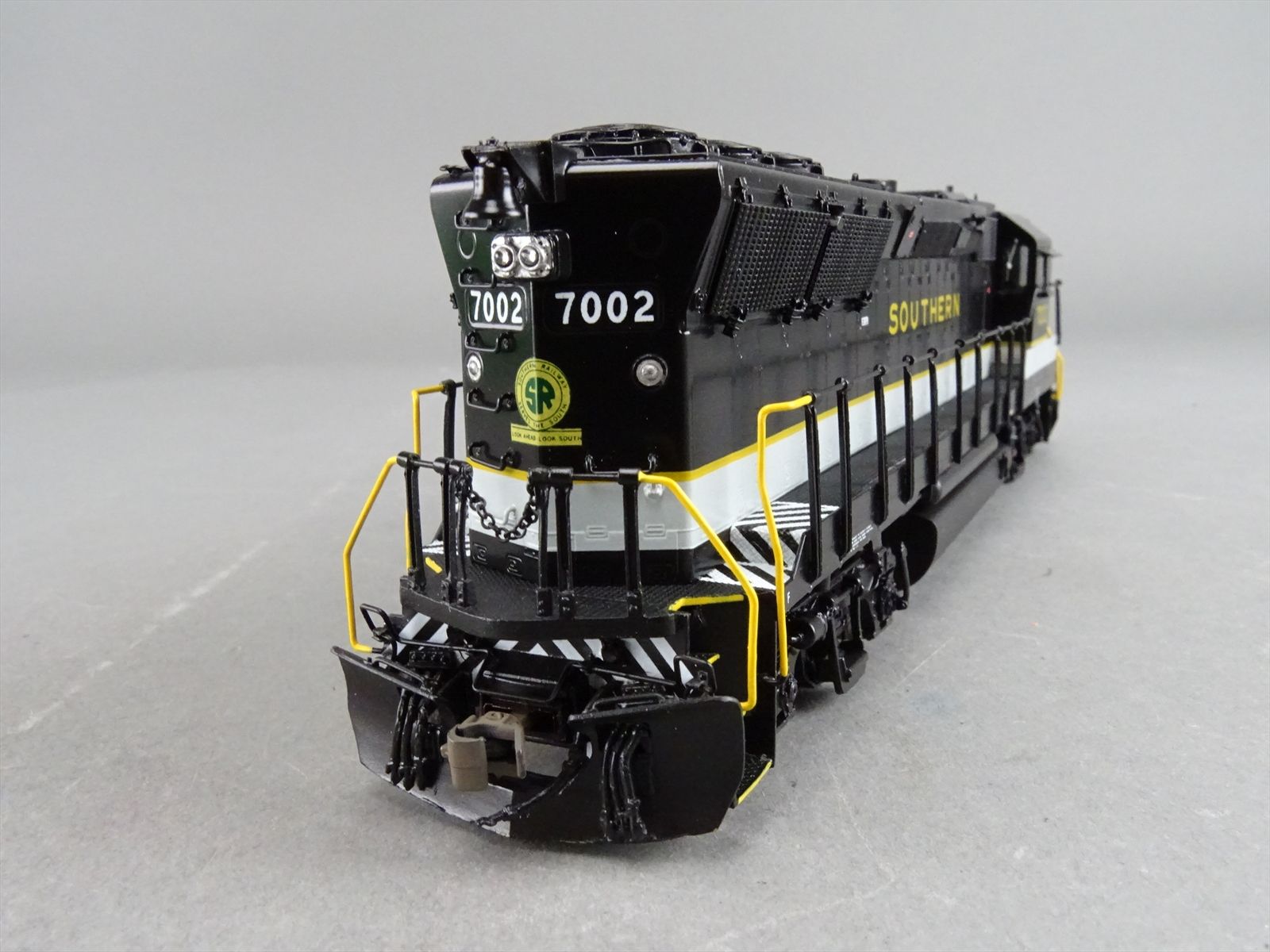 HO Brass Model - OMI 5121.2 SOU Southern GP40X #7002 - Pro Paint - 1989 Run - Ajin