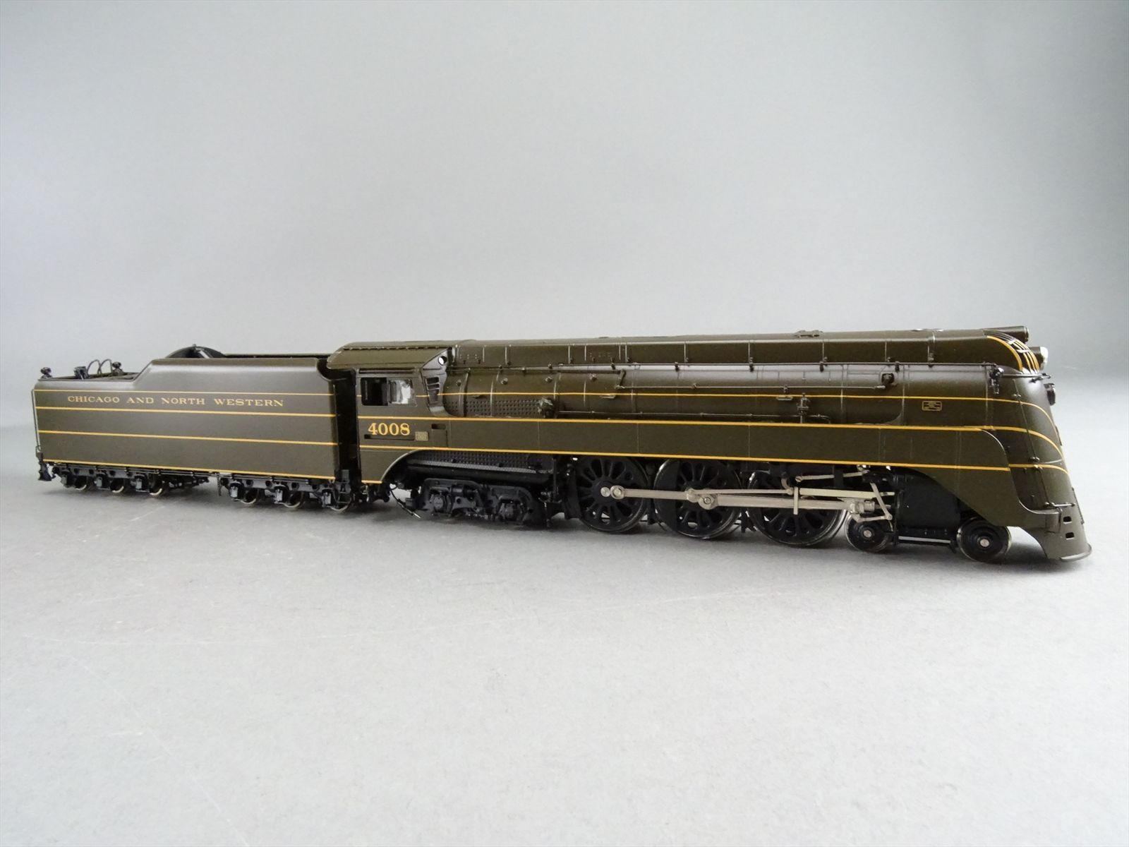 HO Brass Model - CIL 2270.1 C&NW Chicago & Northwestern 4-6-4 E-4 #4008 - Coal / Streamlined - F/P