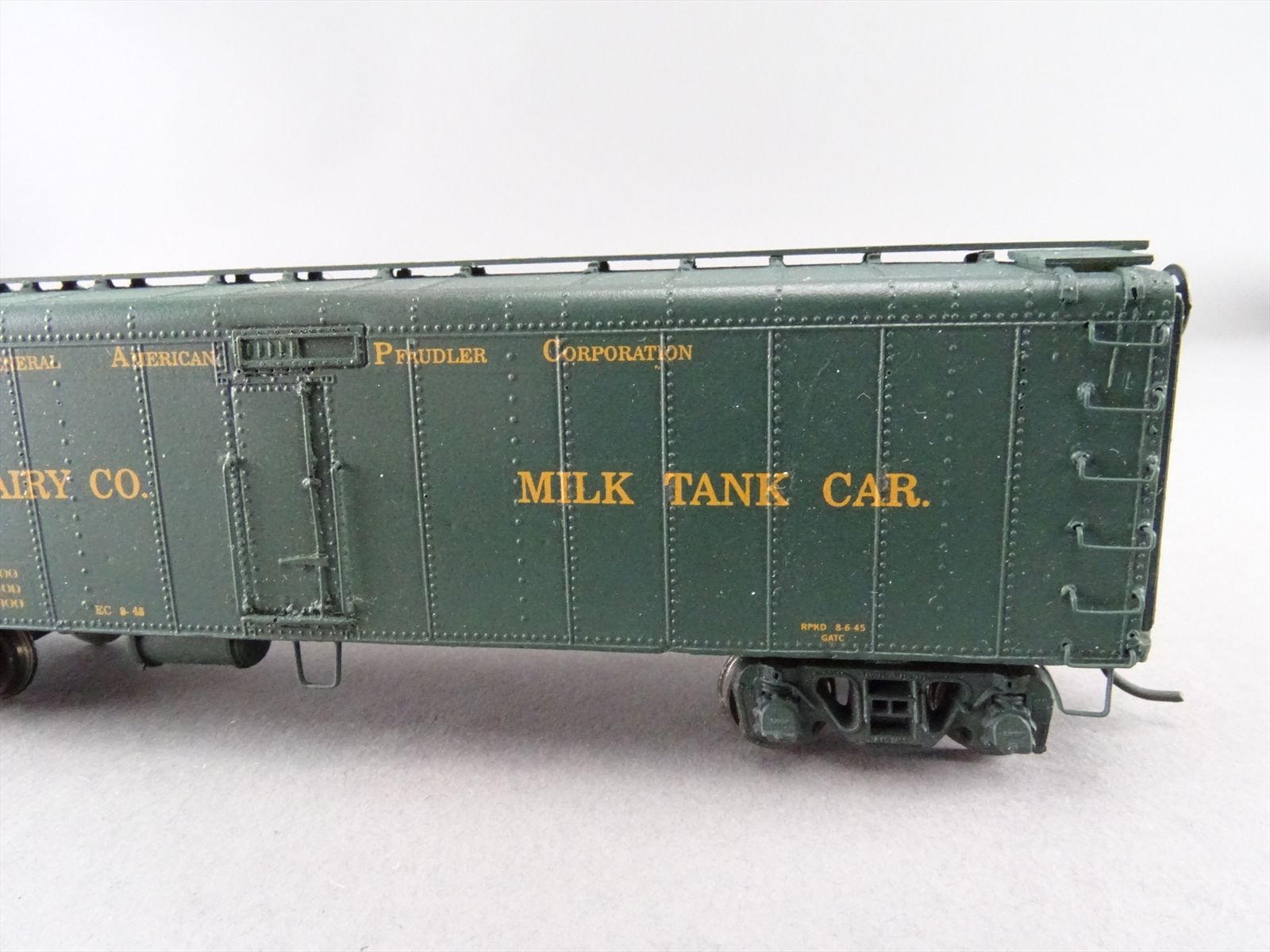 HO Built-Up Custom Model - GPEX Consumers Dairy Co. Milk Tank Car #1223 ...