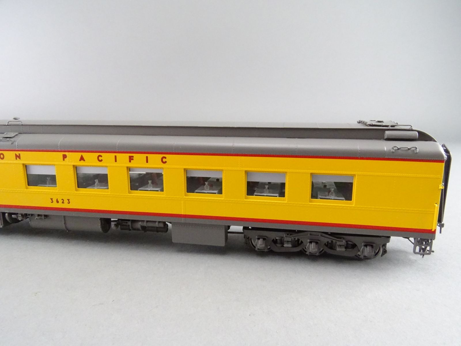 HO Scale Brass Model Train - TCY-1363.2 UP HW 36 seat Diner #3623