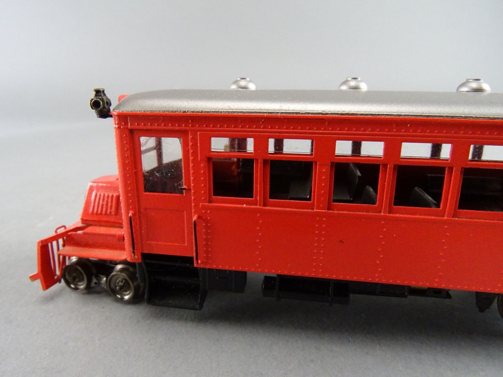 HO Brass Model - Lambert Mack Rail Bus - F/P Red / Silver - Interior
