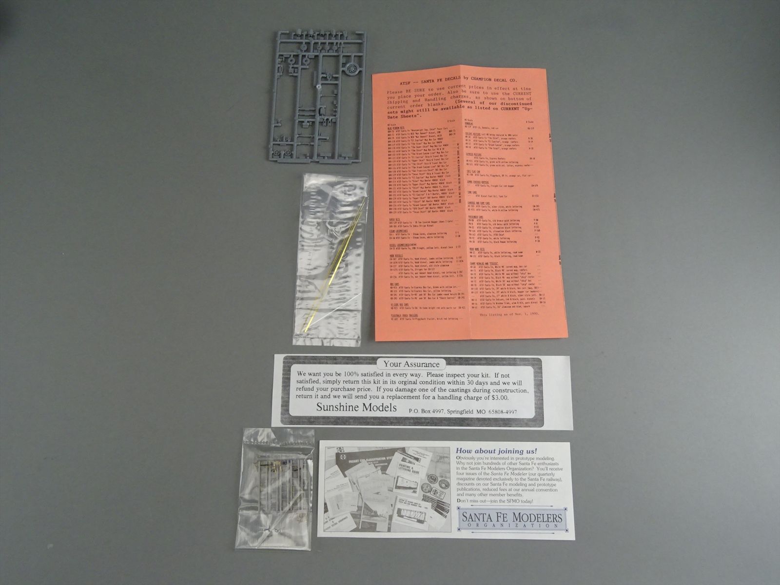 HO Model Freight Car - Sunshine Models Kit #16.1 - Santa Fe - RR 5-9 ...