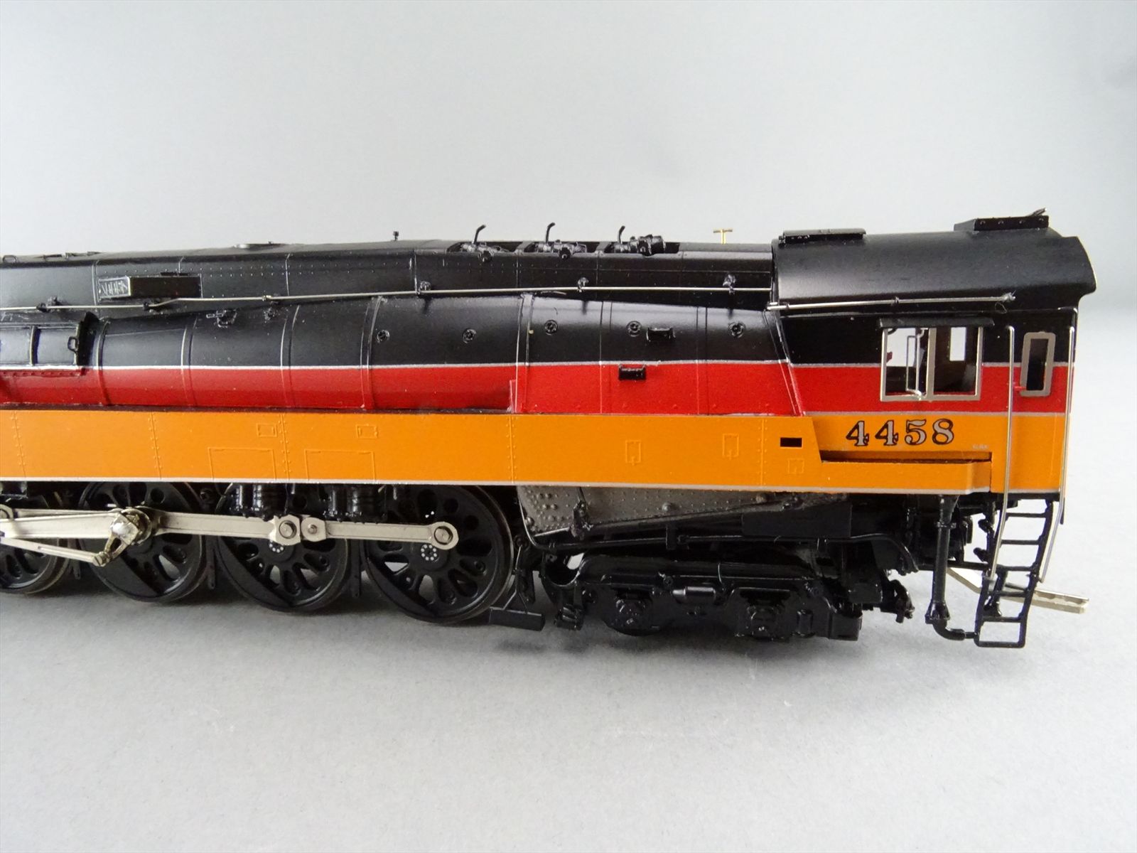 HO Brass Model - OMI 4507.1 SP Southern Pacific GS-5 4-8-4 Streamlined Daylight Skyline Casing ...