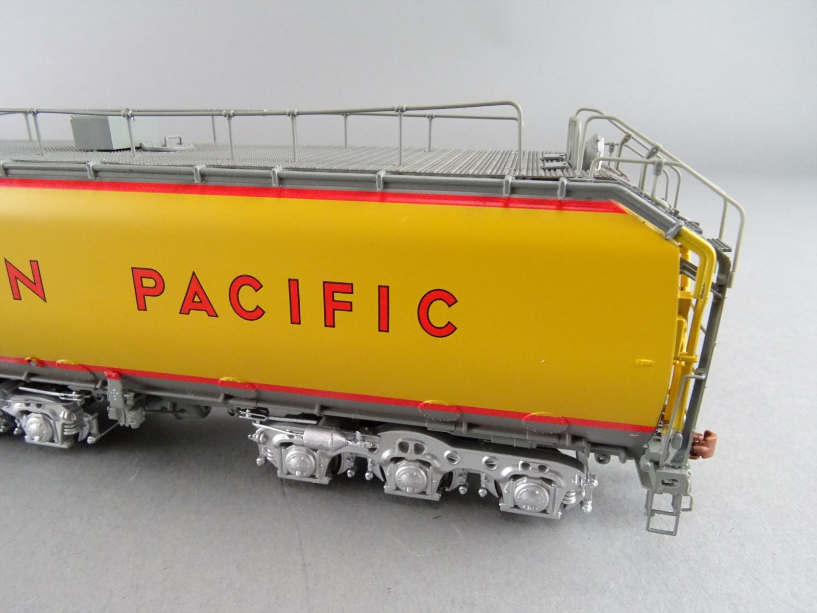 HO Plastic Model - Scale Trains SXT30017 UP Union Pacific Early Water ...