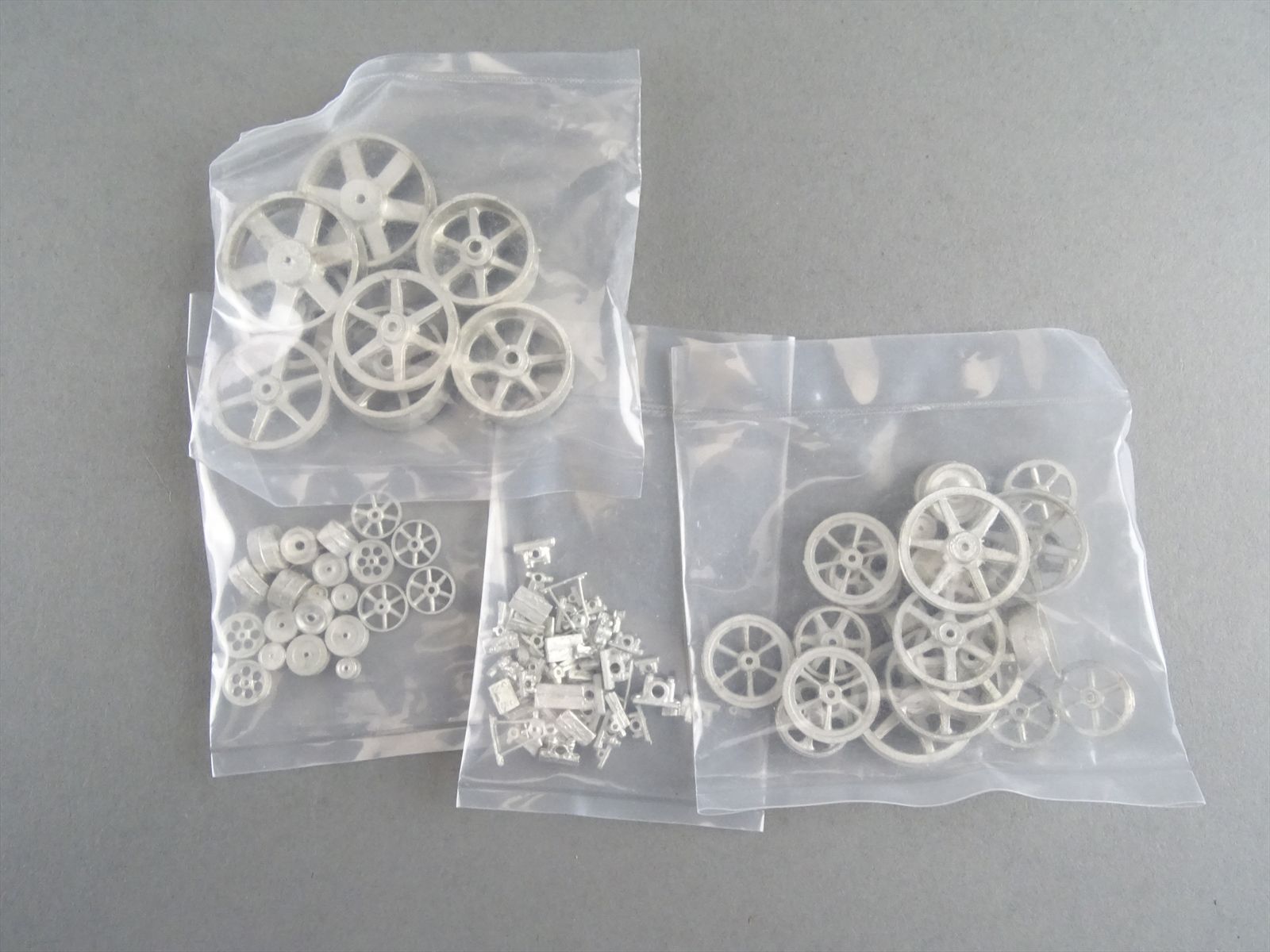 HO Scale Kit - WSM Western Scale Models MH-50 Assorted Pulleys ...
