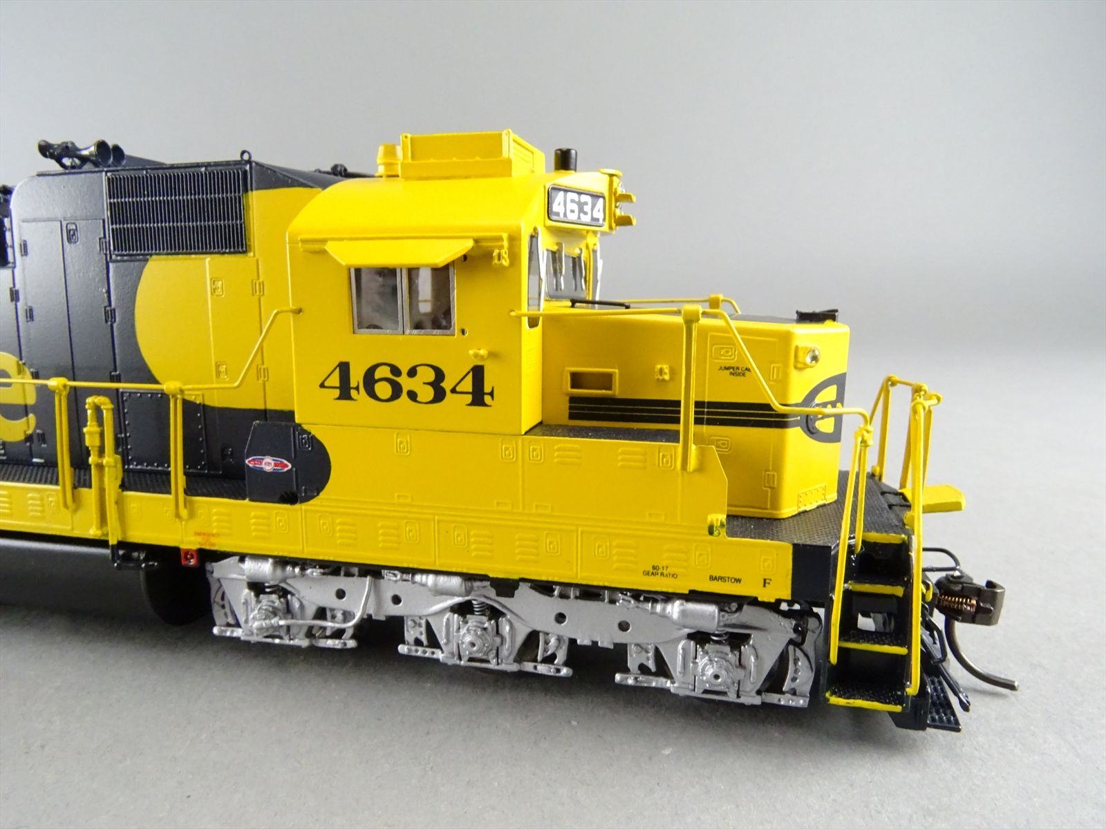 HO Brass Model - OMI 6760.1 AT&SF Santa Fe SD26 Blue / Yellow Warbonnet ...