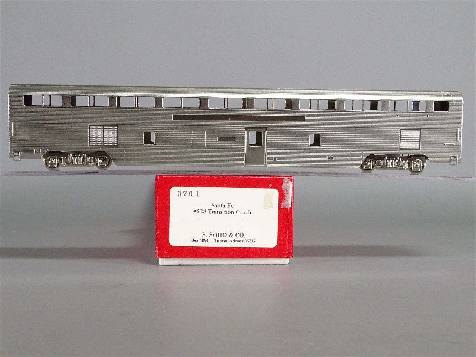 HO Brass Model - Soho 0701 AT&SF Santa Fe Hi-Level Transition Coach ...