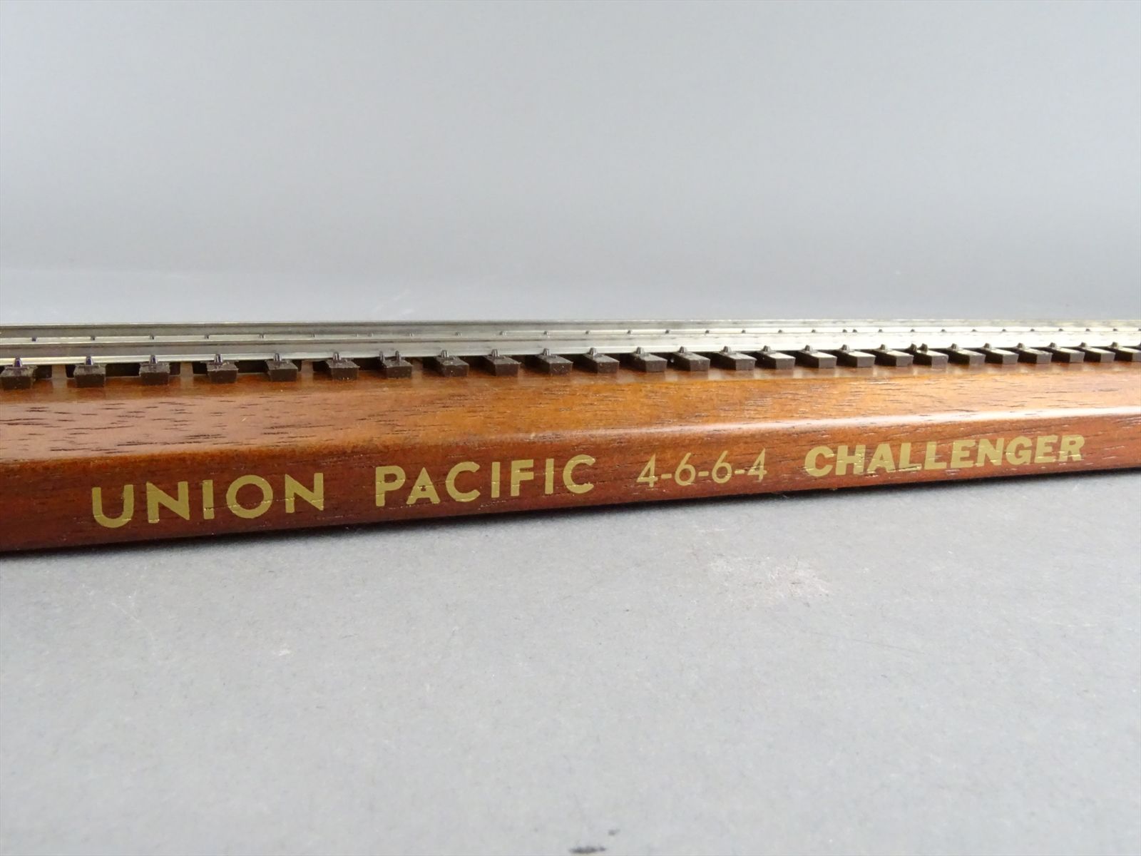 HO Brass Model - PFM Tenshodo UP 4-6-6-4 Challenger #3976 Two Tone Gray ...