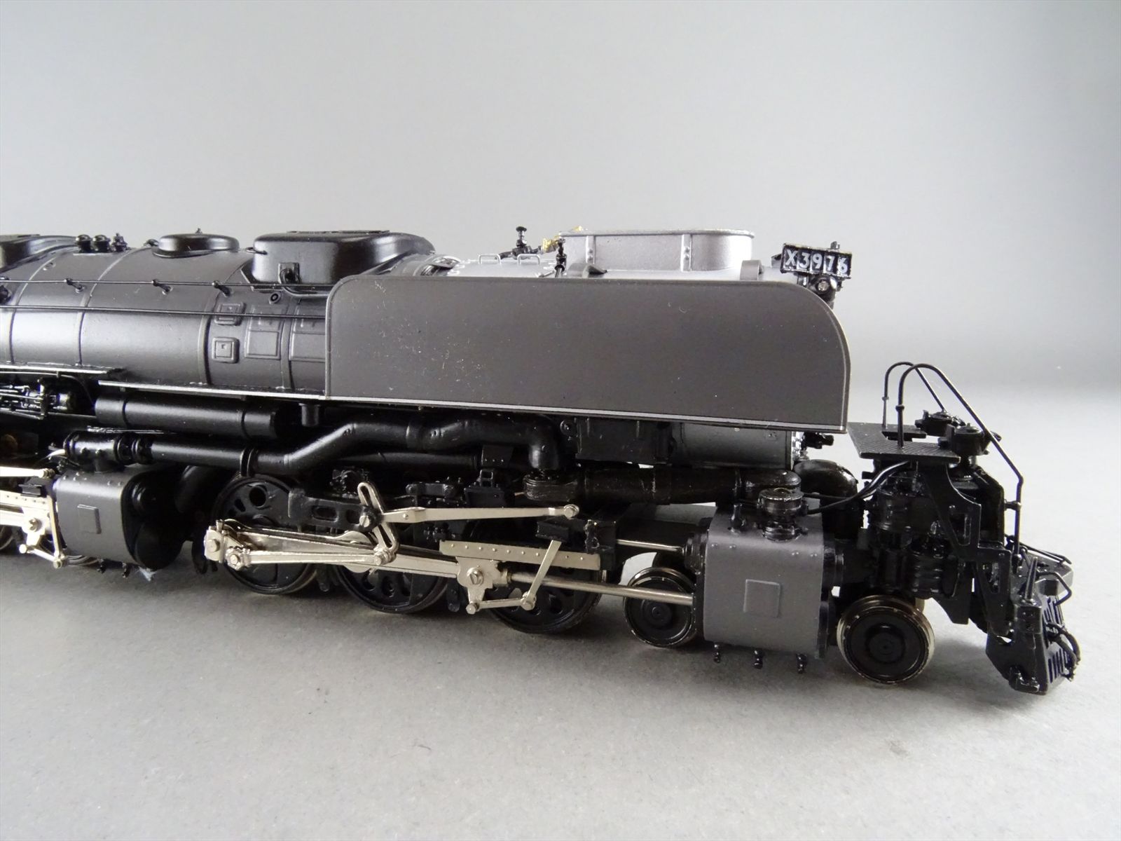 HO Brass Model - PFM Tenshodo UP 4-6-6-4 Challenger #3976 Two Tone Gray ...