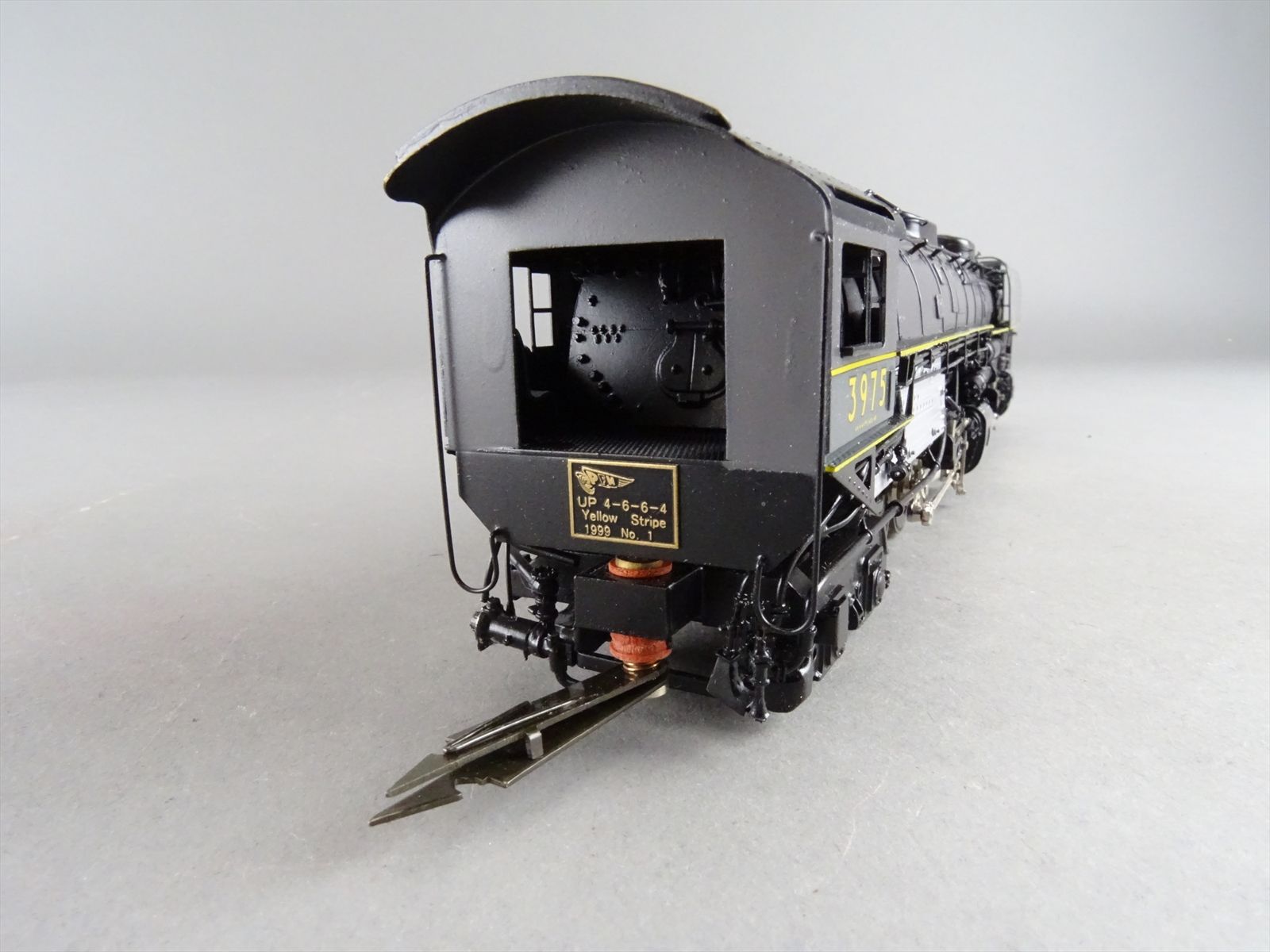 HO Brass Model - PFM Tenshodo UP 4-6-6-4 Challenger #3976 Two Tone Gray ...