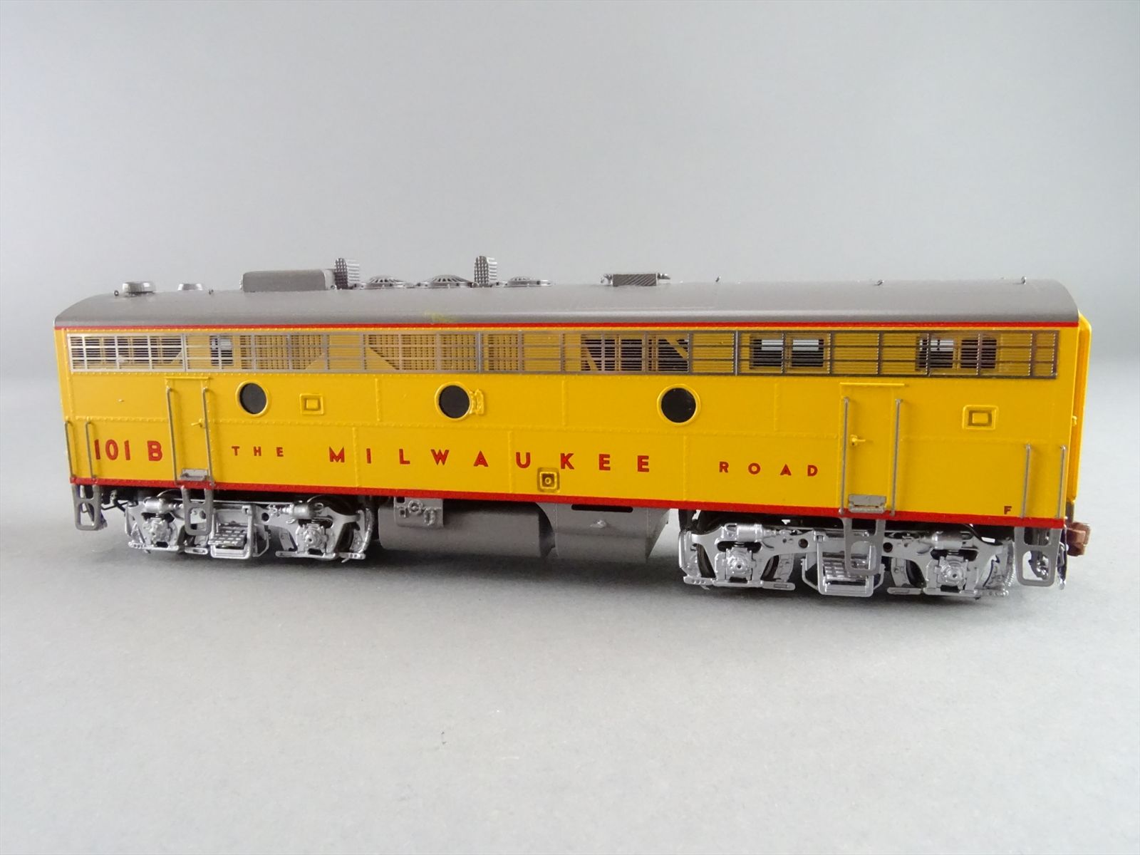 HO Brass Model - DP 2096BU Milwaukee Road F7 F7B #101B - F/P - Ajin - DCC