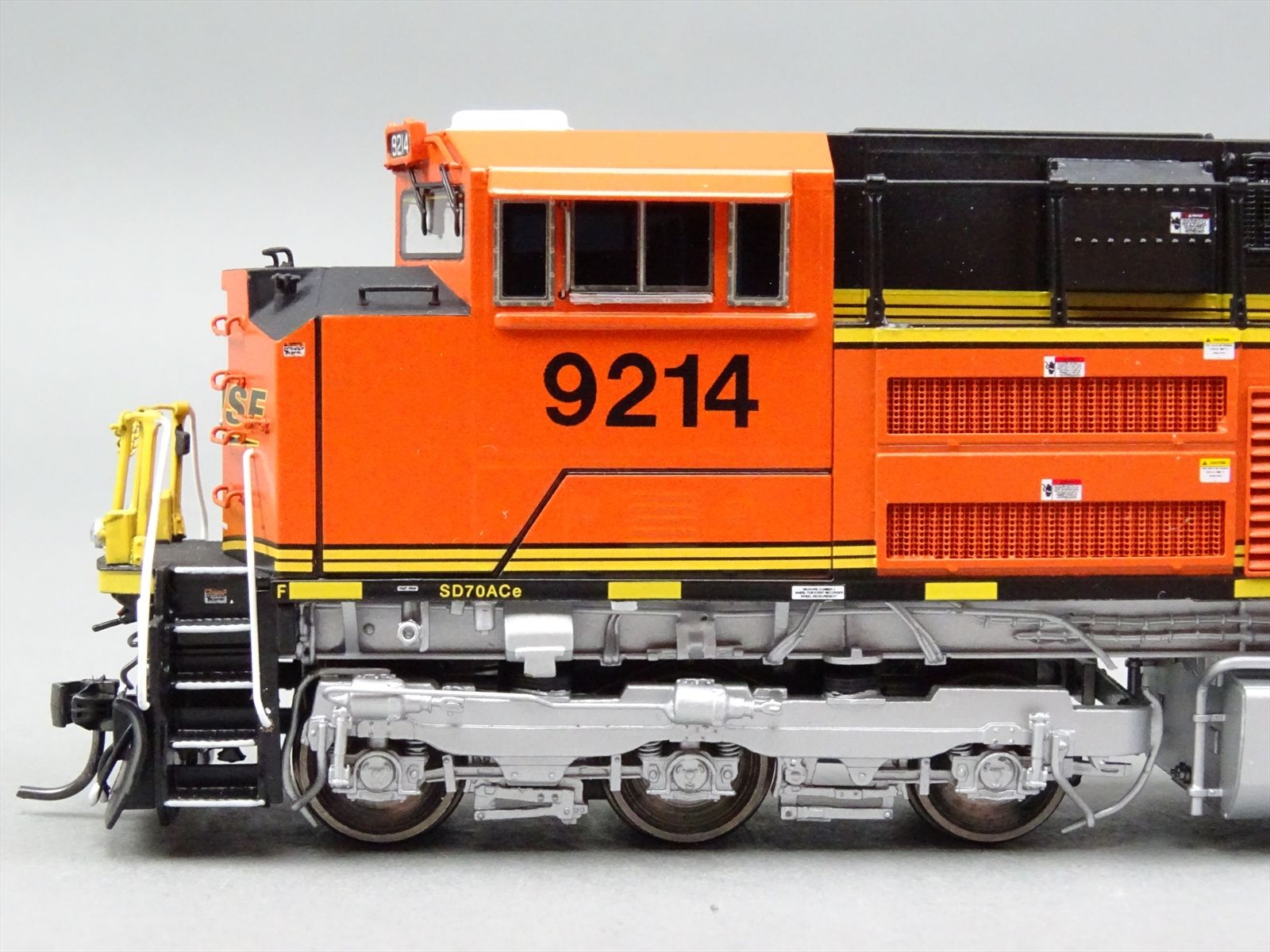 HO Brass Model - OMI AA-1600-6 BNSF Burlington Northern Santa Fe SD70ACe Isolated Cab #9214 - F ...