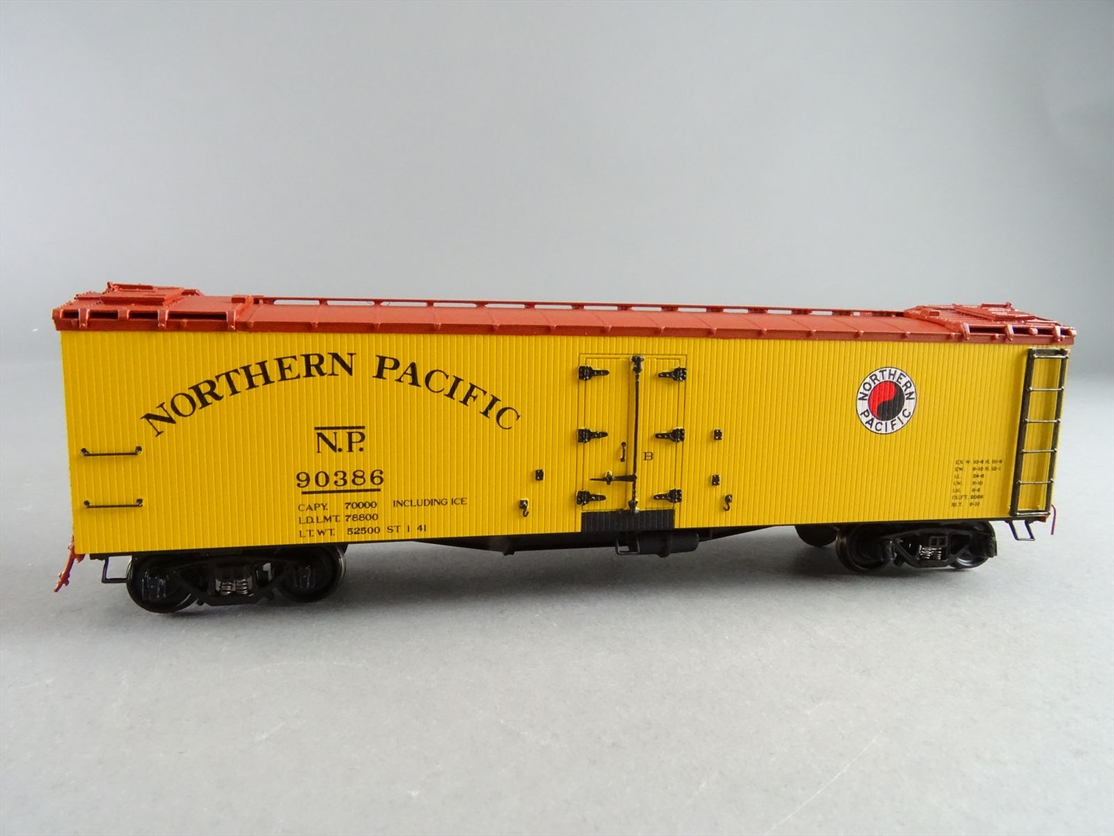 HO Brass Model - W&R NP Northern Pacific Wood Reefer Version 3 #90386 ...