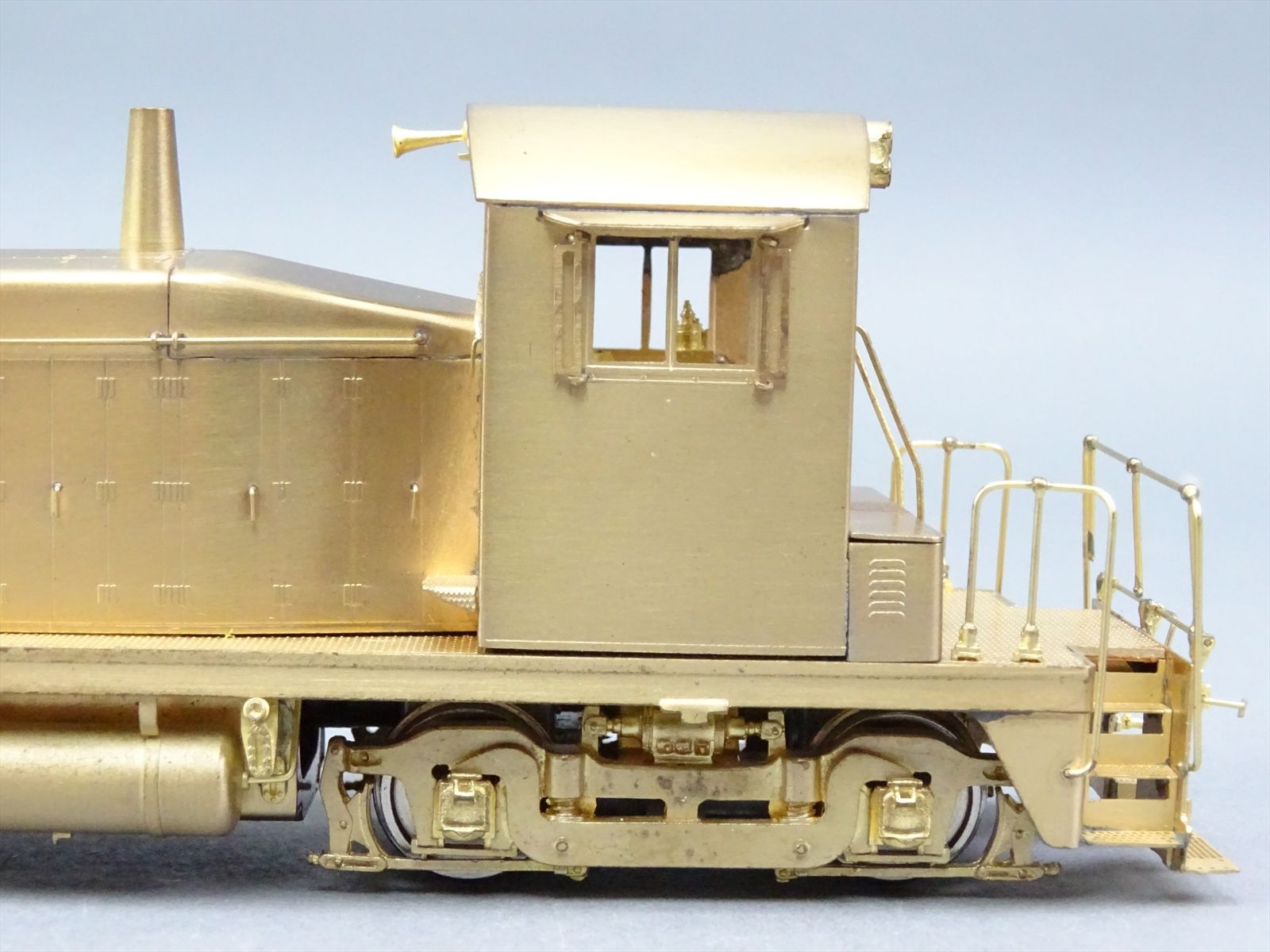 HO Brass Model - Oriental EMD SW-1 600HP Phase V Diesel - Unpainted ...