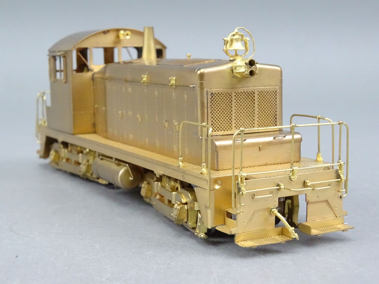 HO Brass Model - Oriental EMD SW-1 600HP Phase V Diesel - Unpainted ...