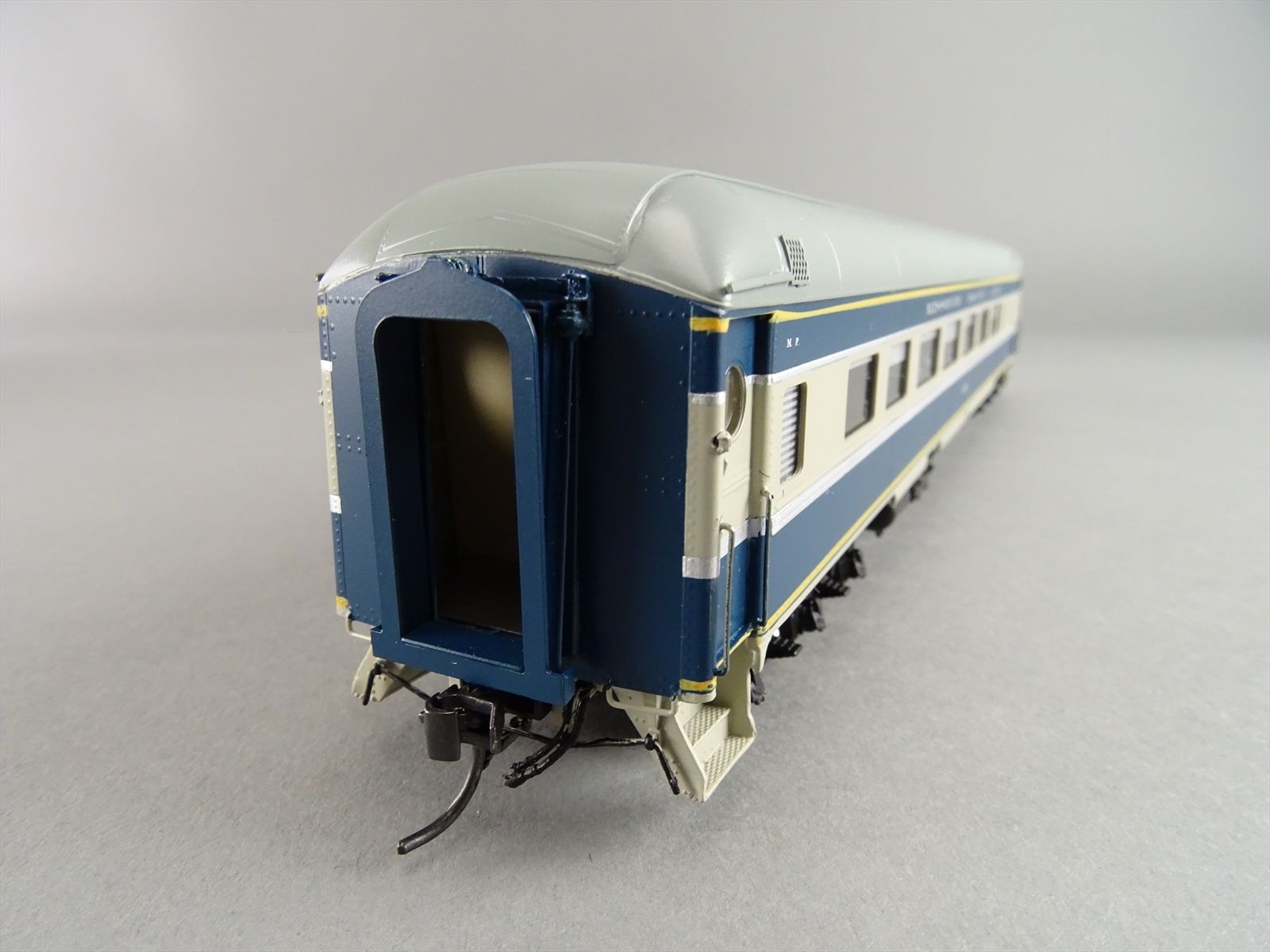 HO Brass Model - TCY 1511 MP Missouri Pacific Deluxe Coach #6307 Skirts ...