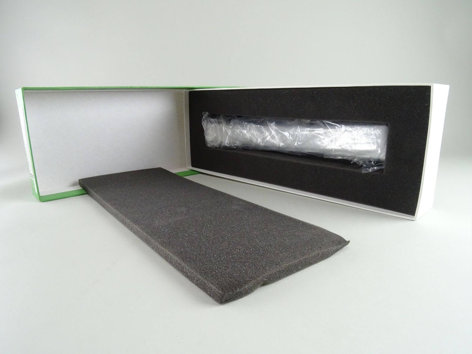 HO Brass Model - OMI 3252 Safe-T-Pack Auto Rack Tri-Level Open Top Open ...