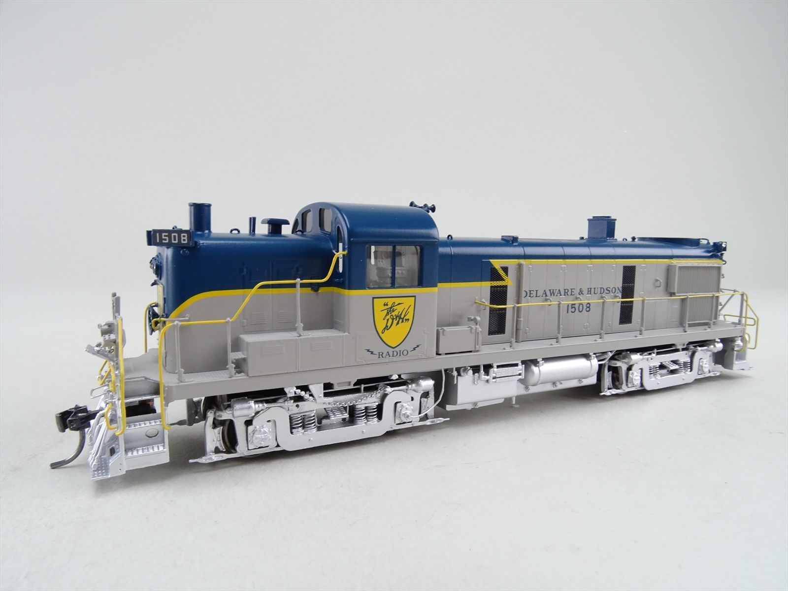 HO Scale Brass Model Train DP-8834.1 D&H RS-3 Blue/Grey/ Yellow Stripe ...
