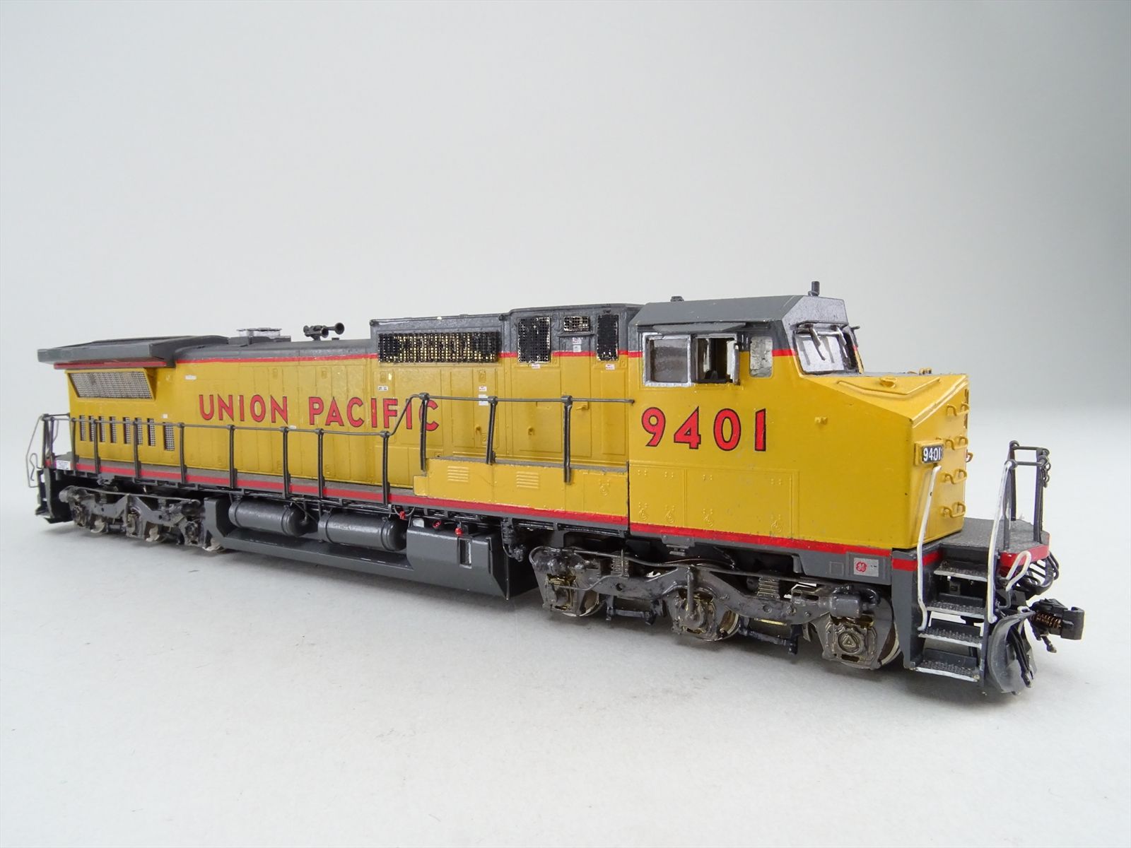 HO Brass Model - OMI 5154 UP Union Pacific C40-8W Dash Wide Nose #9401 ...