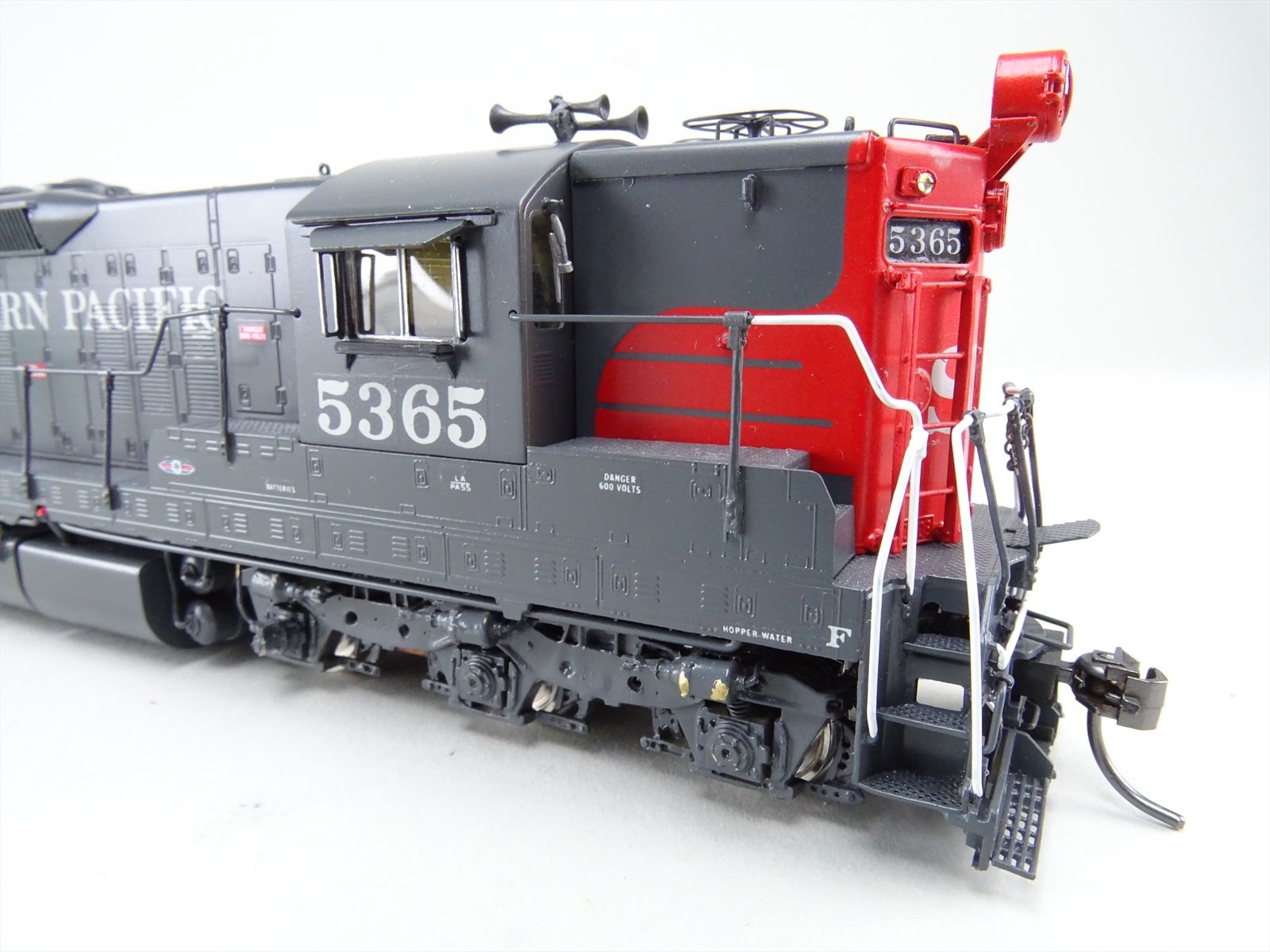 HO Brass Model - OMI 5171.1 SP Southern Pacific SD9 Phase I Barrel ...