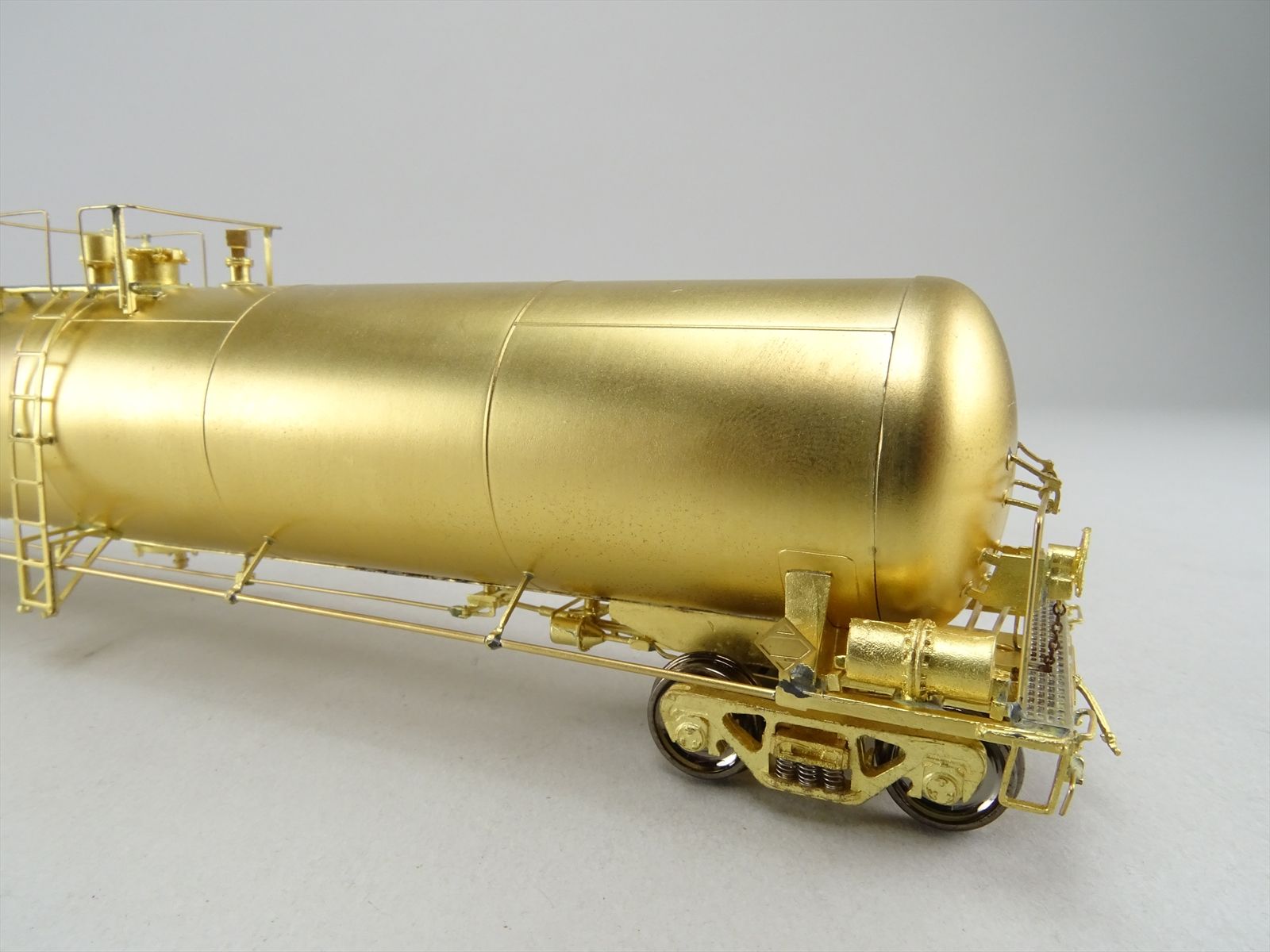 HO Brass Model - OMI 3325 Union Tank Car 26600 Gallons - Unpainted ...