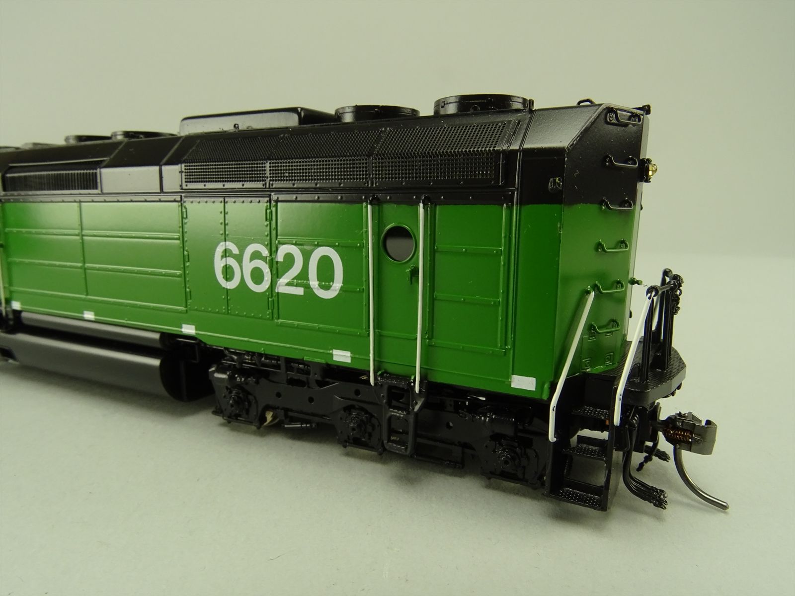 HO Brass Model - OMI 5998.1 BN Burlington Northern F45 #6620 Diesel ...