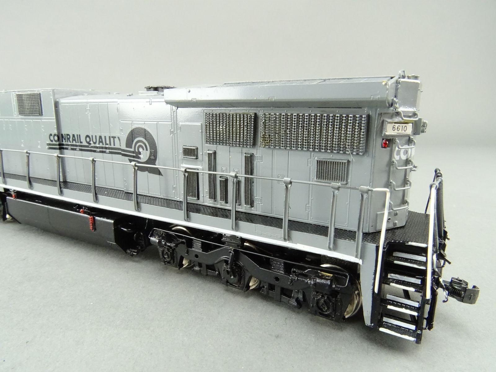 HO Brass Model - OMI 1940 CR Conrail C32-8 #6610 Ballast Express - Nice Custom - 1989 Run - Ajin