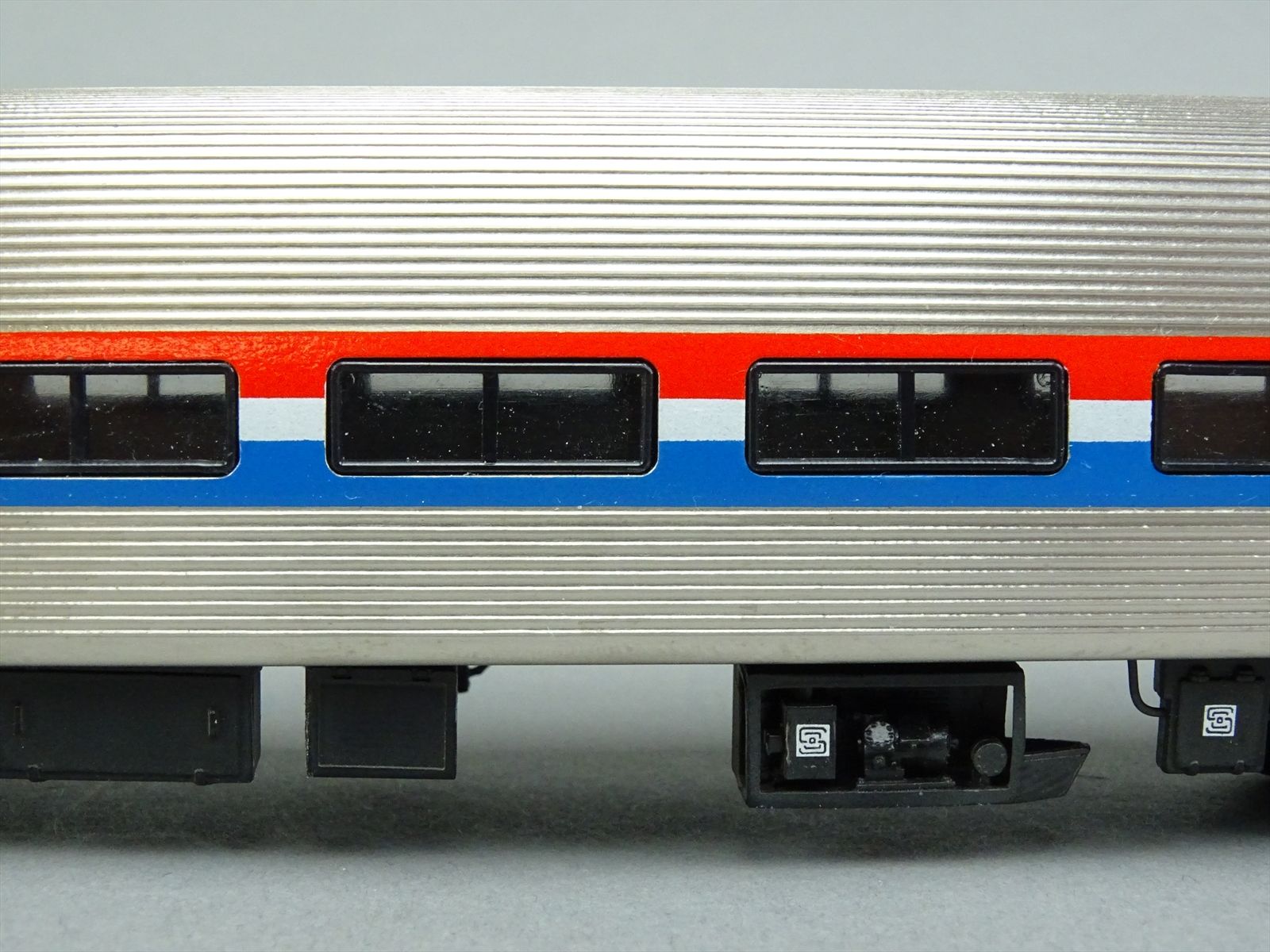 HO Brass Model - GHB 200 Amtrak Amfleet 2 II Coach #25029 - F/Plated ...