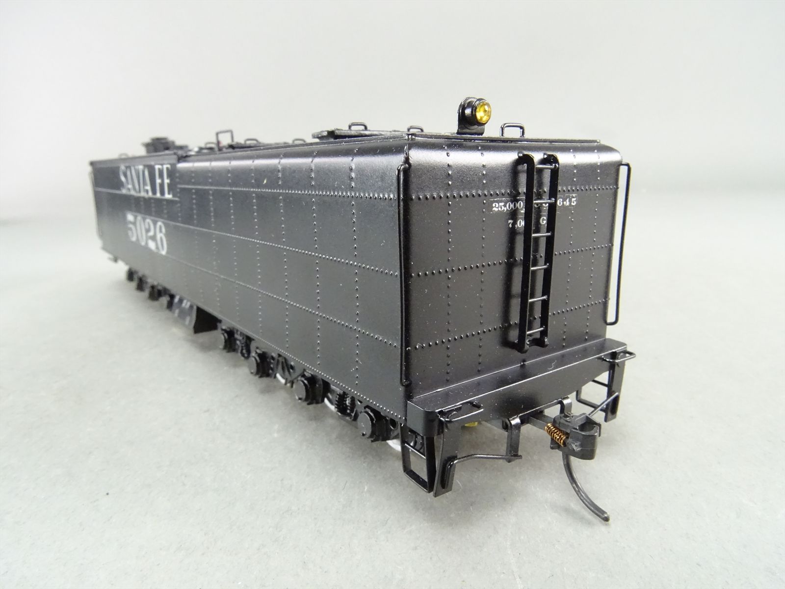 HO Brass Model Train - PFM Tenshodo ATSF Santa Fe 2-10-4 #5011 Texas ...