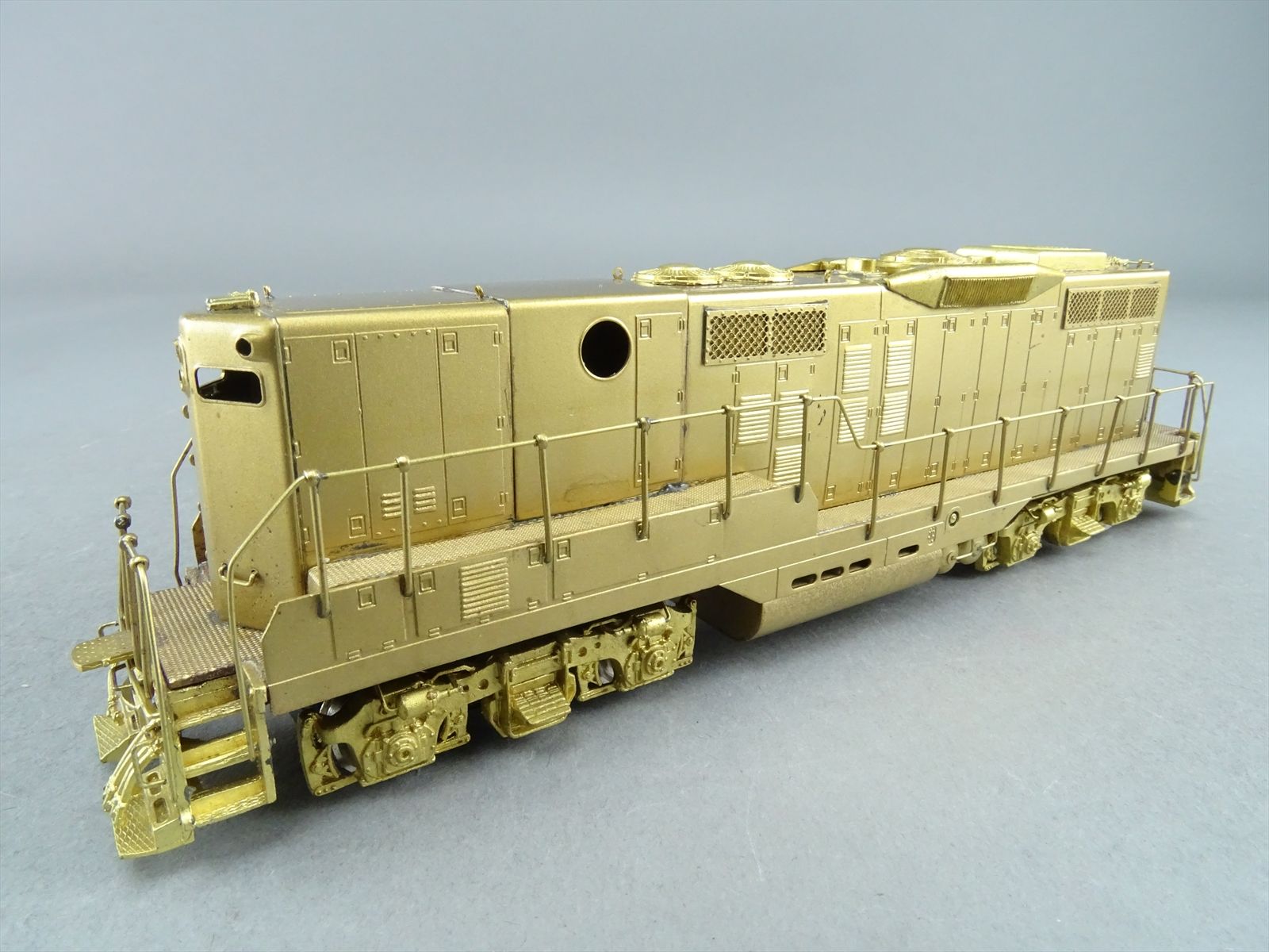 HO Brass Model - Oriental GP9 GP9B 1750HP Cabless B Unit - Unpainted ...