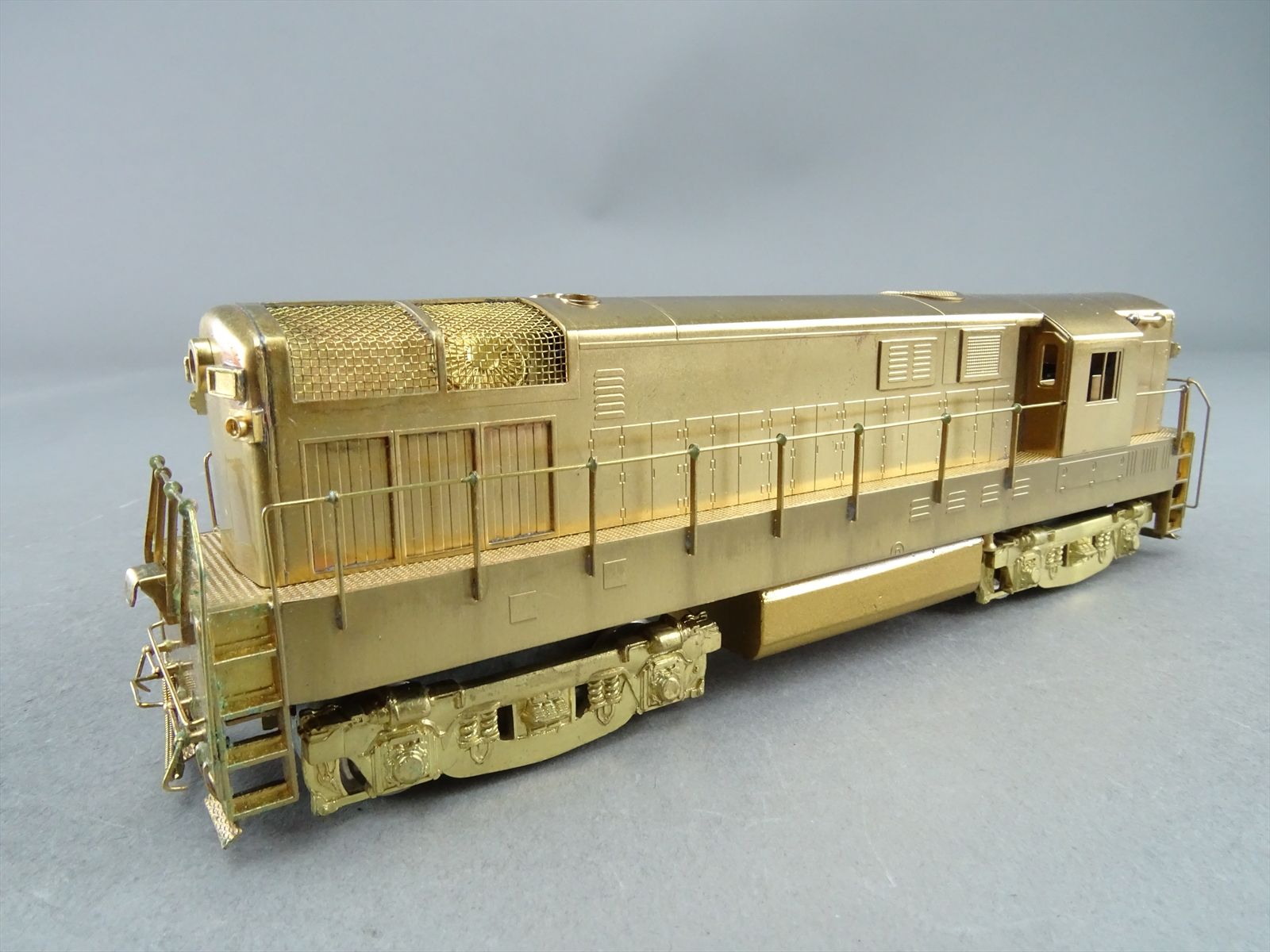 HO Brass Model - Red Ball F-M Fairbanks Morse H-16-44 Baby Trainmaster ...
